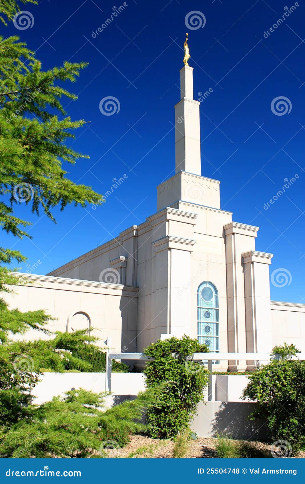 Mormon Temple in Albuquerque Stock Photo - Image of moroni, american ...