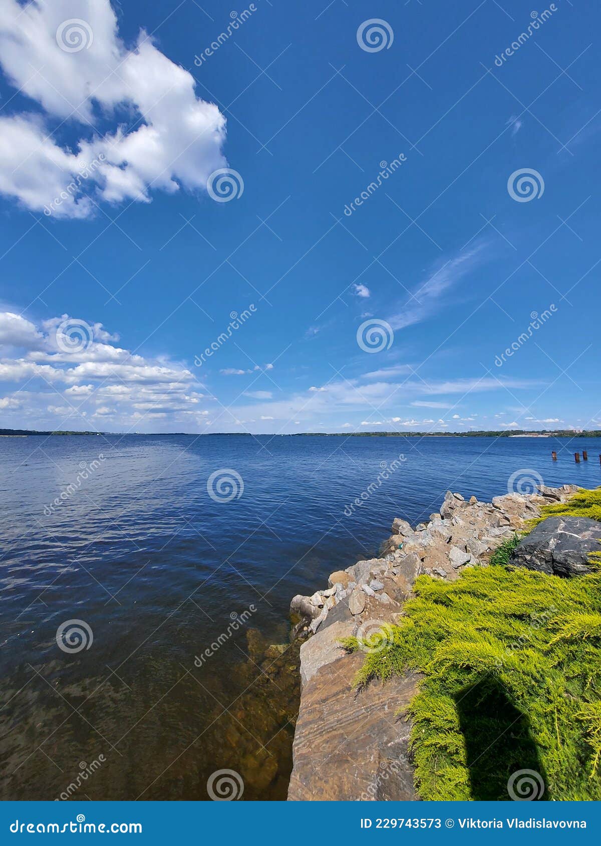 Morning on the island stock image. Image of rock, ocean - 229743573