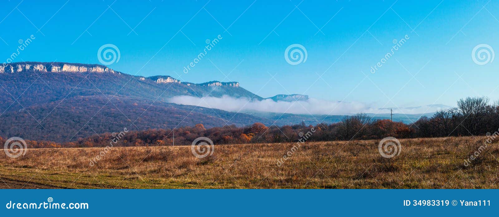 Morning Mist in the Mountains Stock Image - Image of mist, nature: 34983319