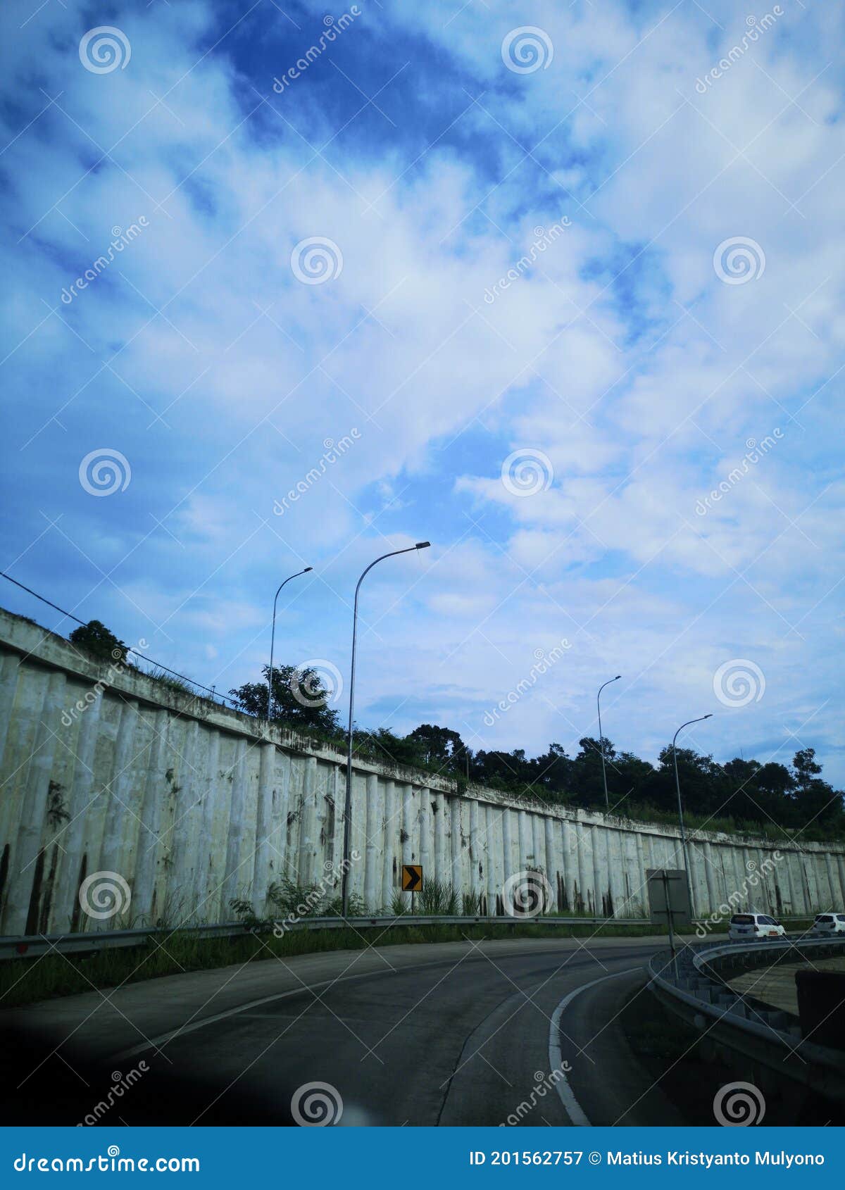 Morning sky at a highway stock image. Image of tree - 201562757