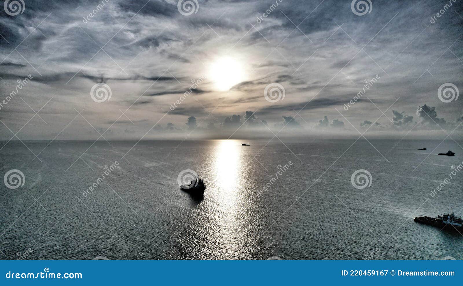 Morning Straight Supply Vessel Stock Image - Image of vess, supply ...