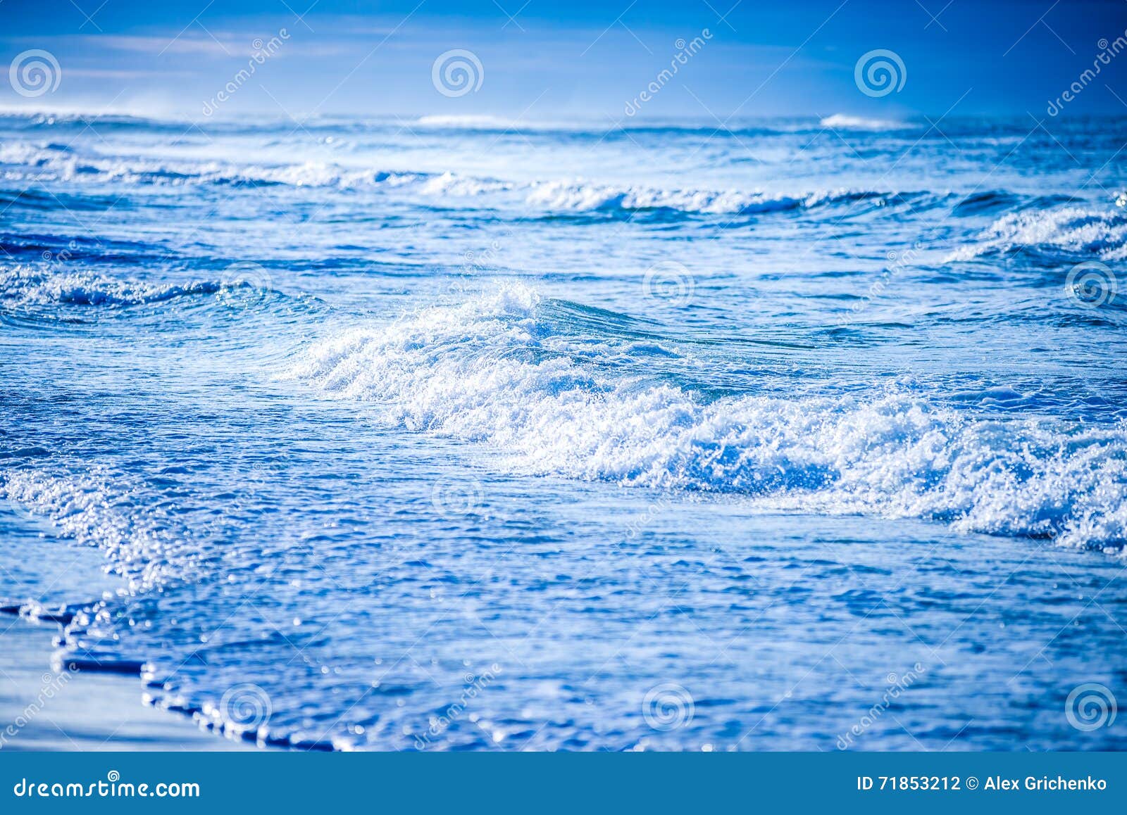 Morning Sunrise Over Ocean Waters Stock Photo - Image of paradise ...