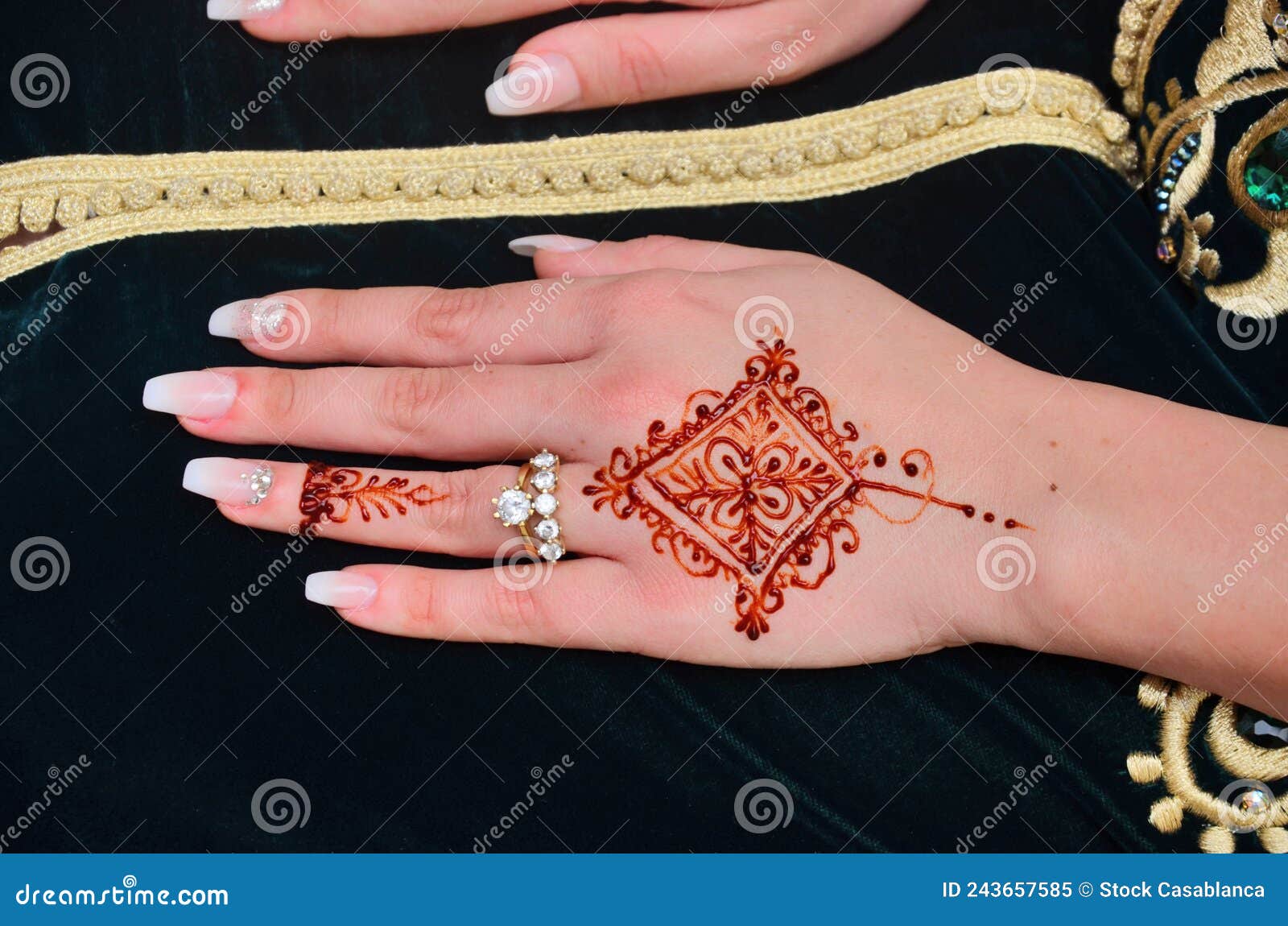 Moroccan Bride Getting Henna Done before Wedding Stock Image - Image of ...