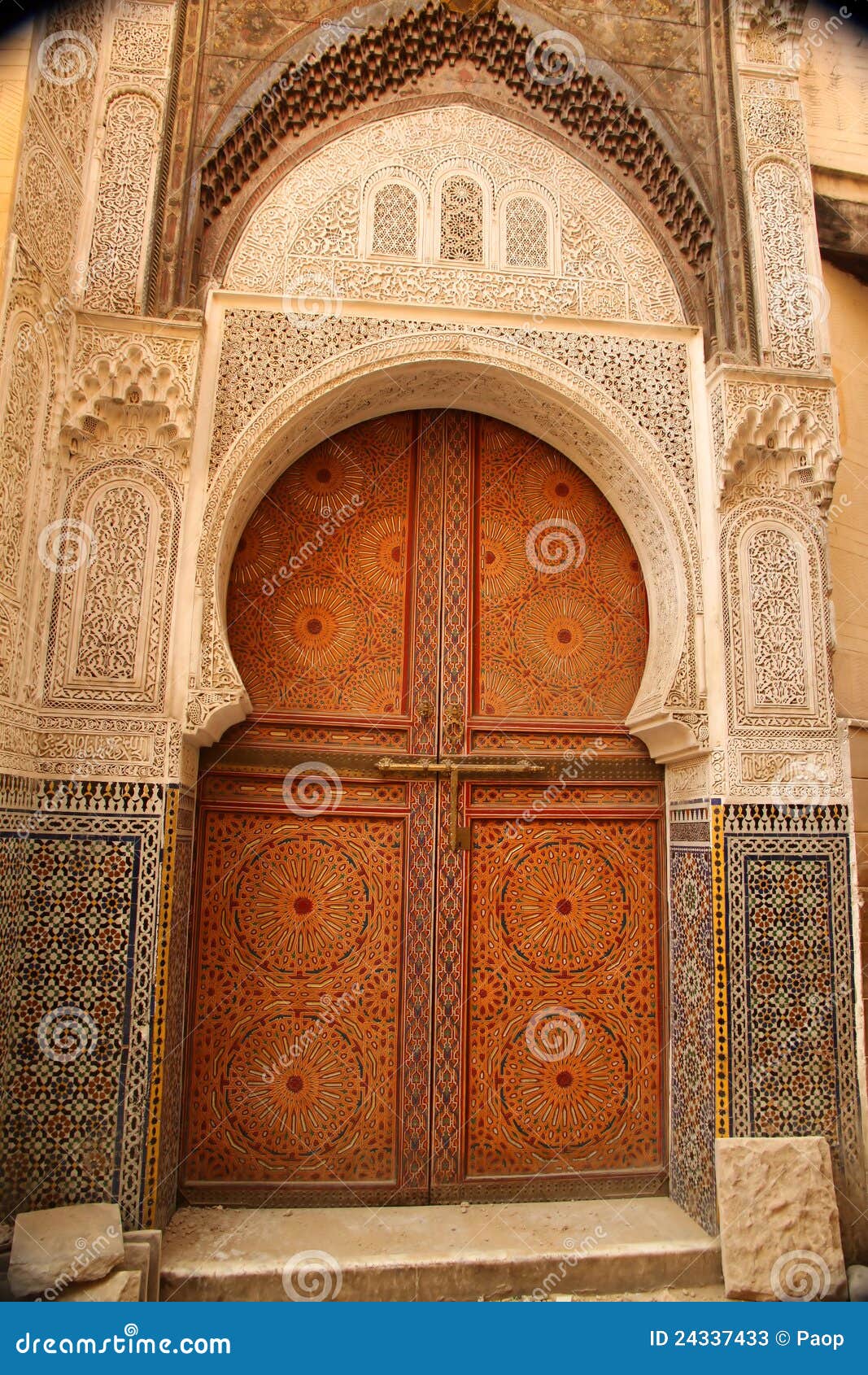 Moroccan door stock image. Image of background, architecture - 24337433