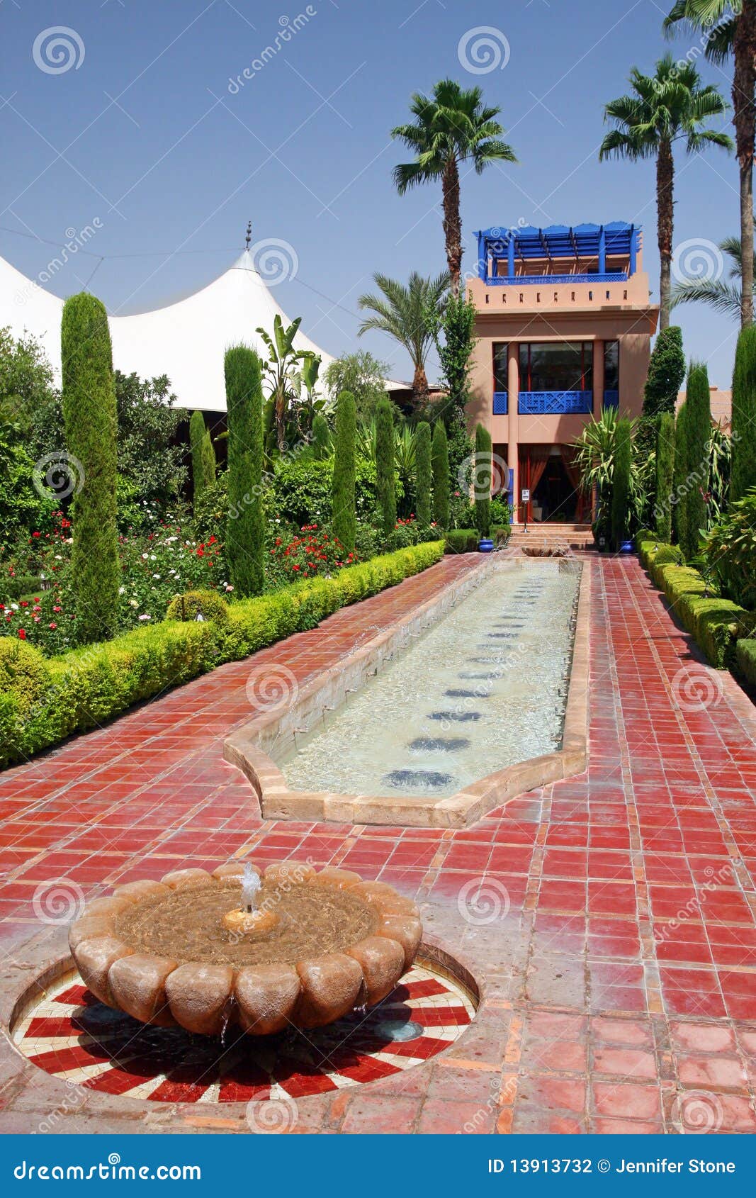 Moroccan Garden stock photo. Image of marrakech, morocco - 13913732