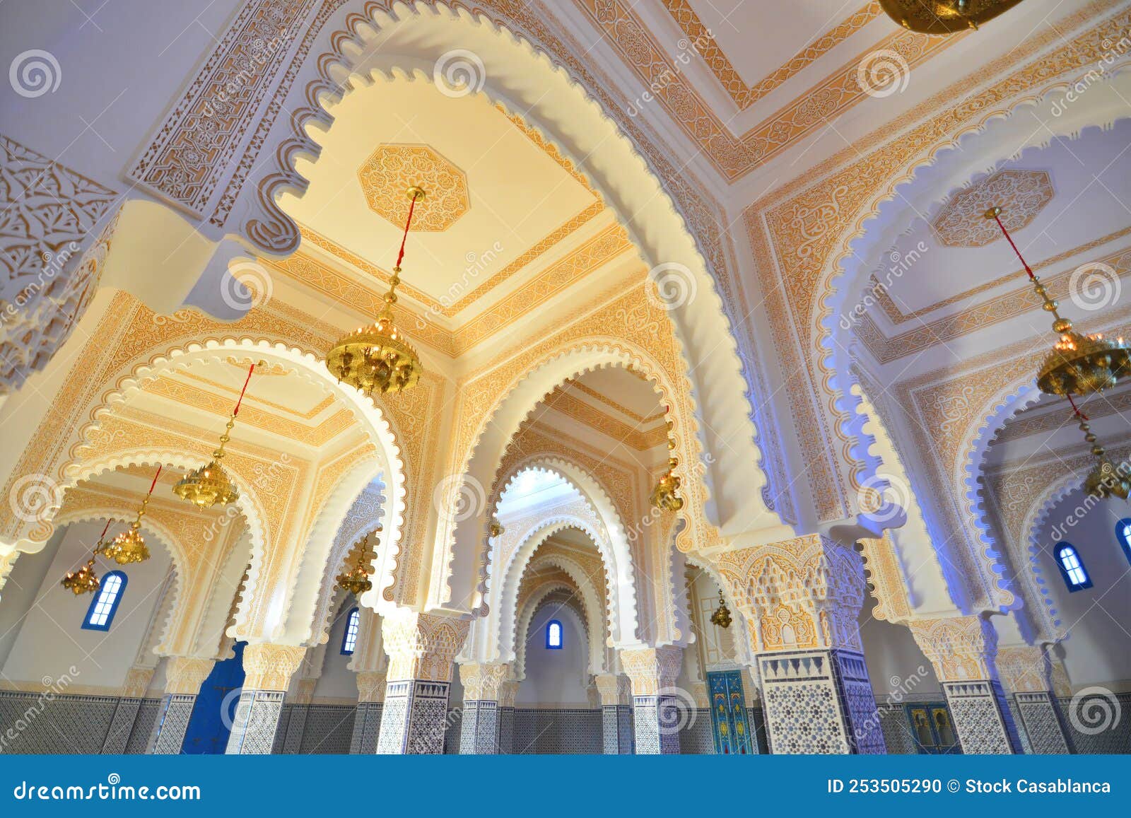 Moroccan Mosque from the Inside Editorial Image - Image of temple ...