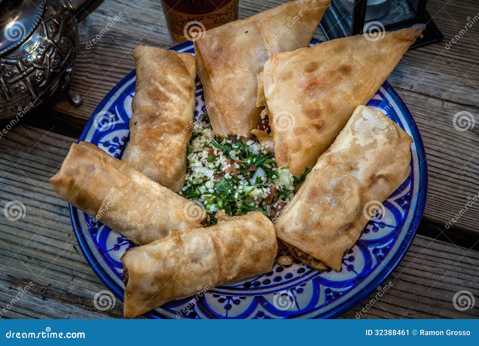 Moroccan samossa stock image. Image of meat, spicy, asian - 32388461