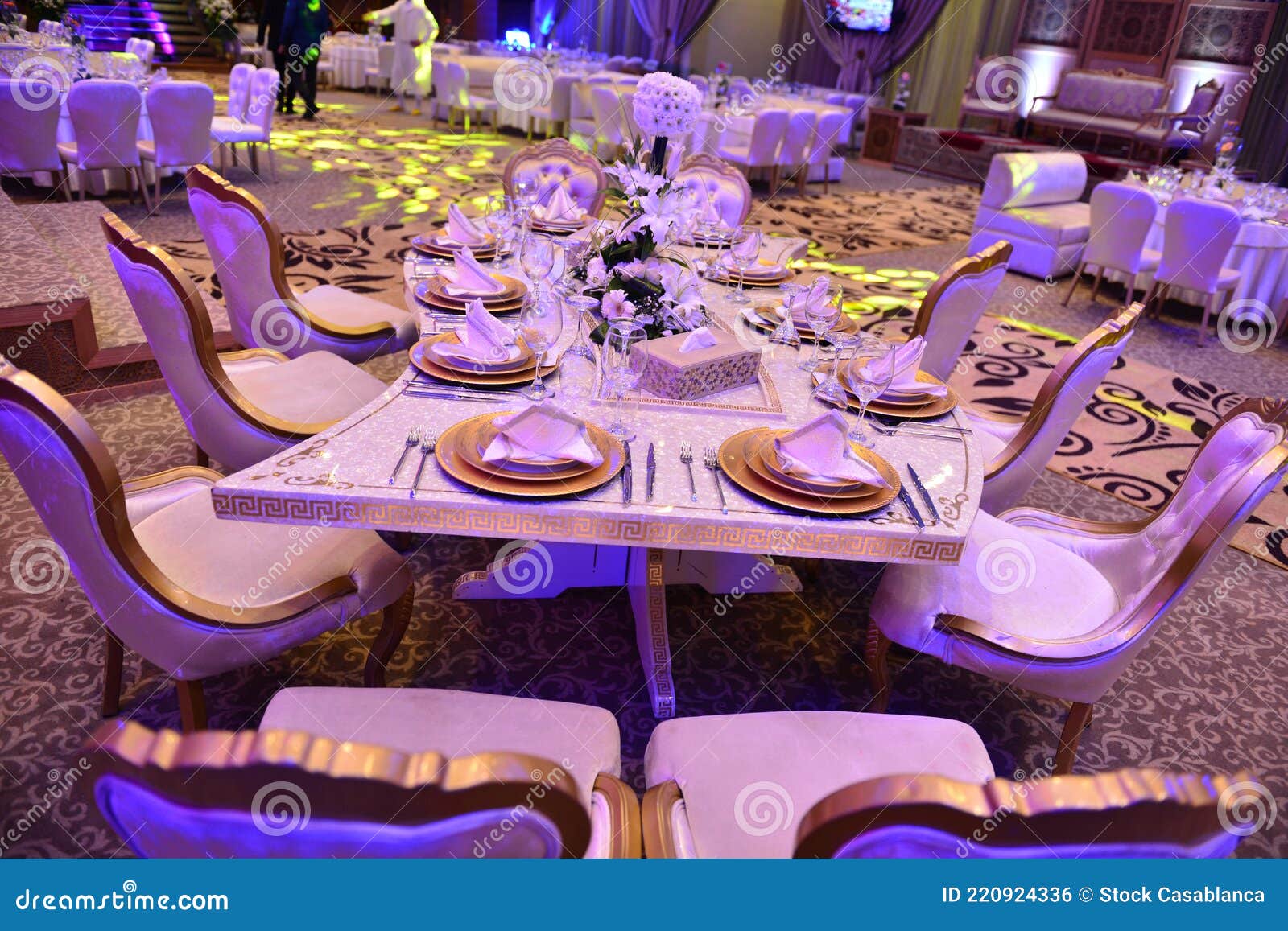 Moroccan Table Setting at a Luxury Wedding Reception Editorial Photo ...