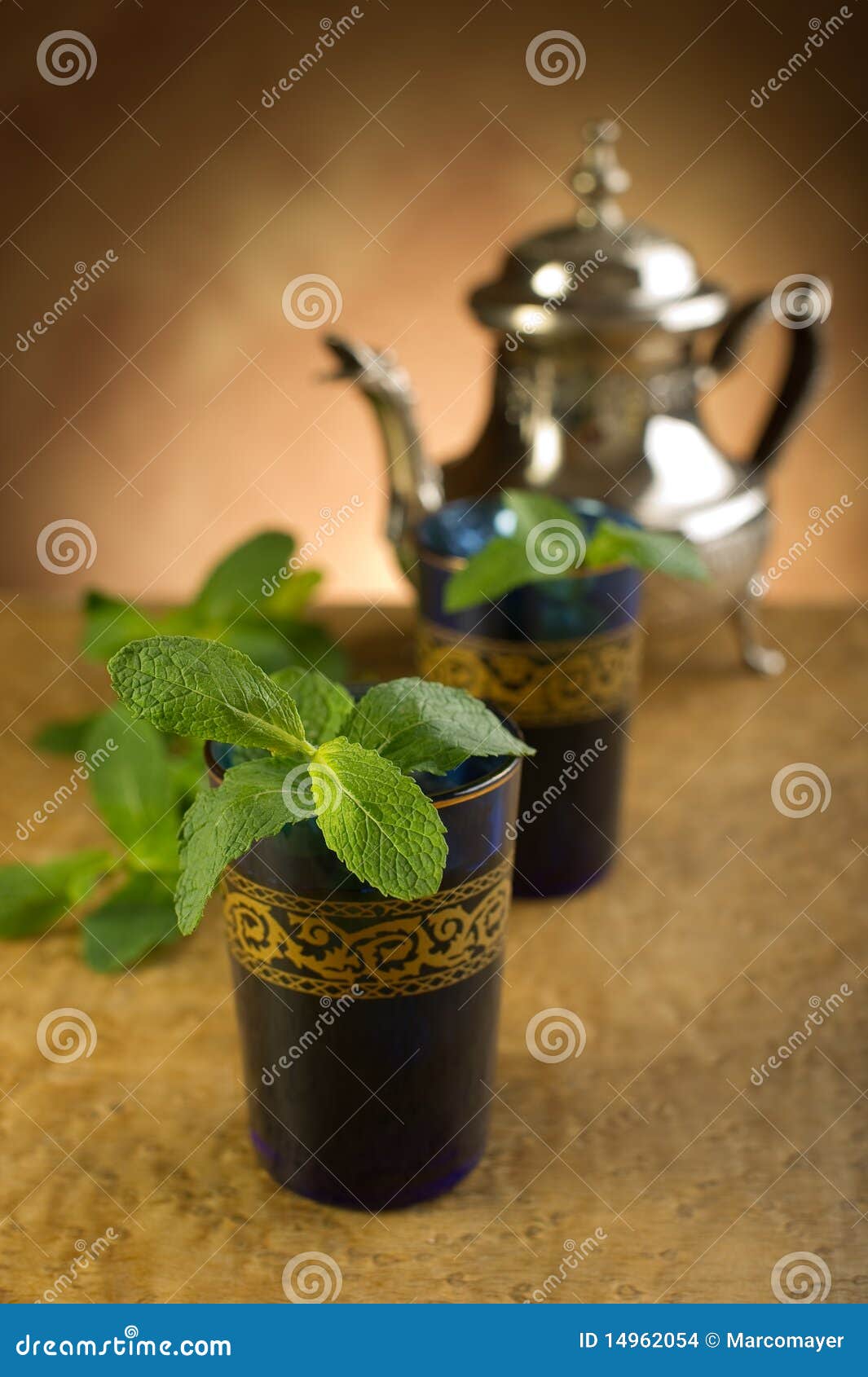 Moroccan Tea with Mint Leaf Stock Photo - Image of freshness, marrakesh ...