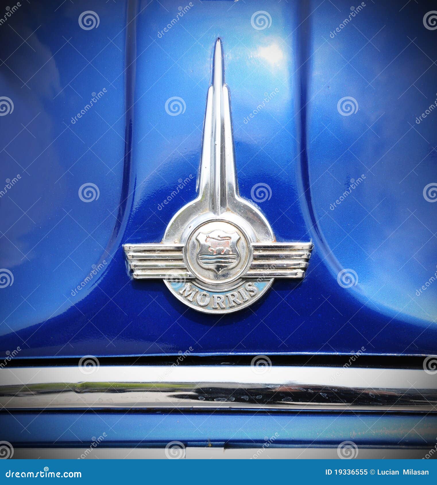 Morris logo editorial image. Image of close, morris, logo - 19336555