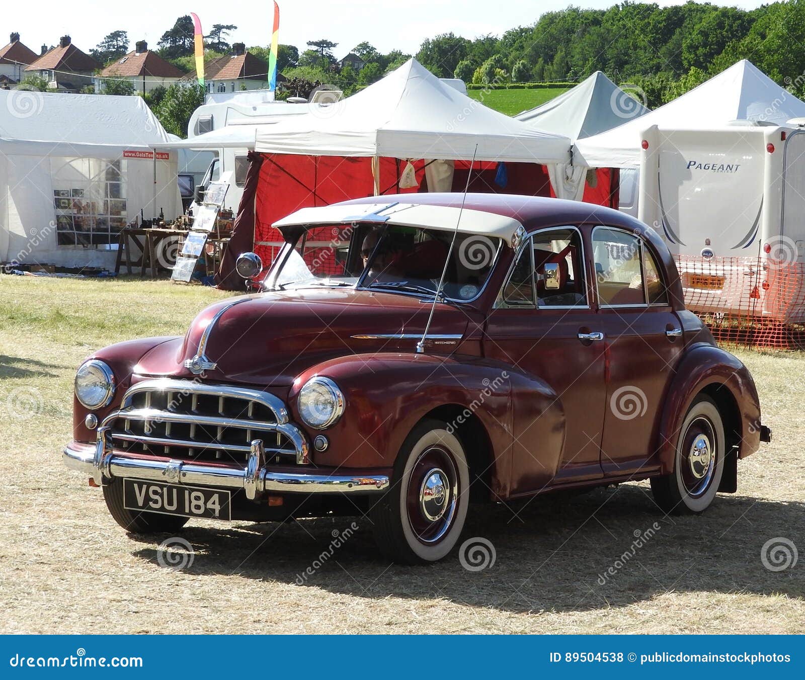 Morris Oxford Picture. Image: 89504538