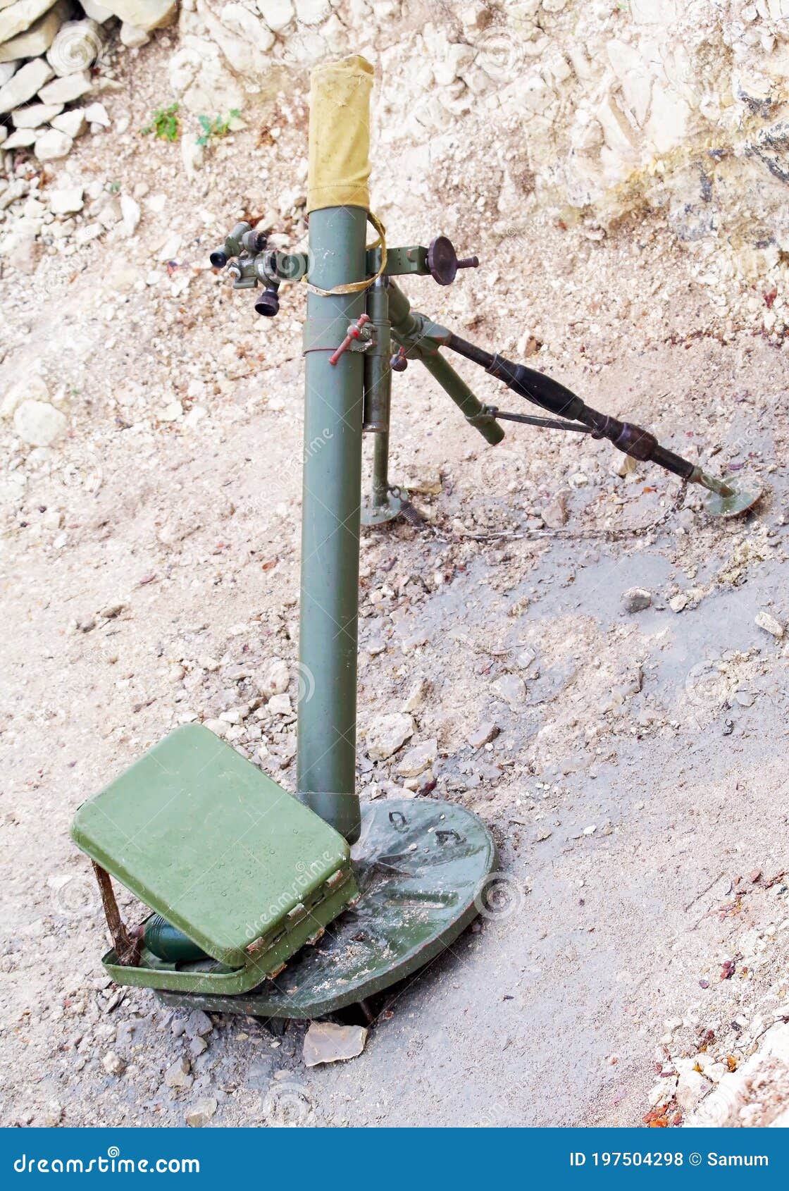 Mortar Op De Positie in De Loopgraven Stock Foto - Image of ...