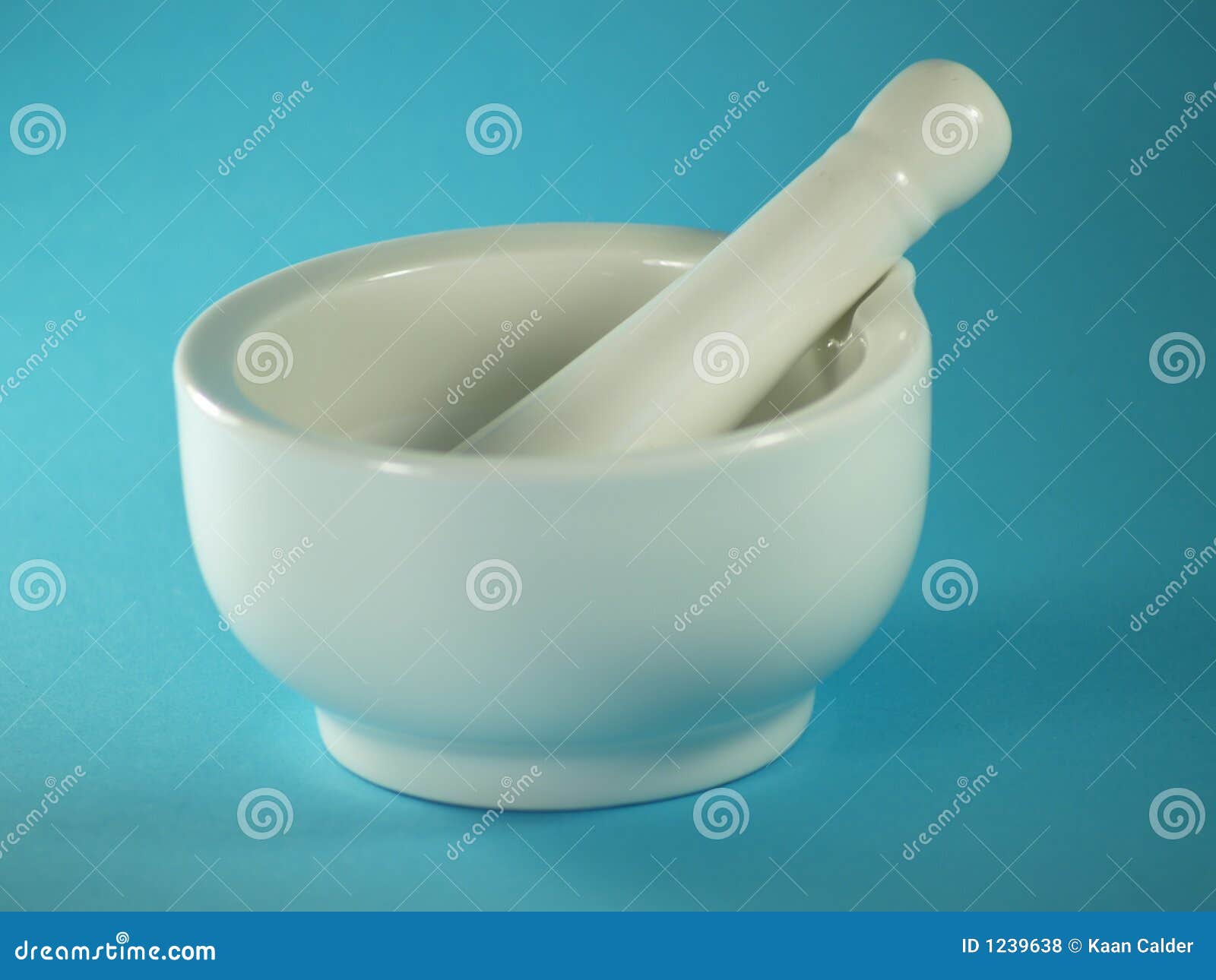 Mortier en stamper stock foto. Image of stamper, apparatuur - 1239638