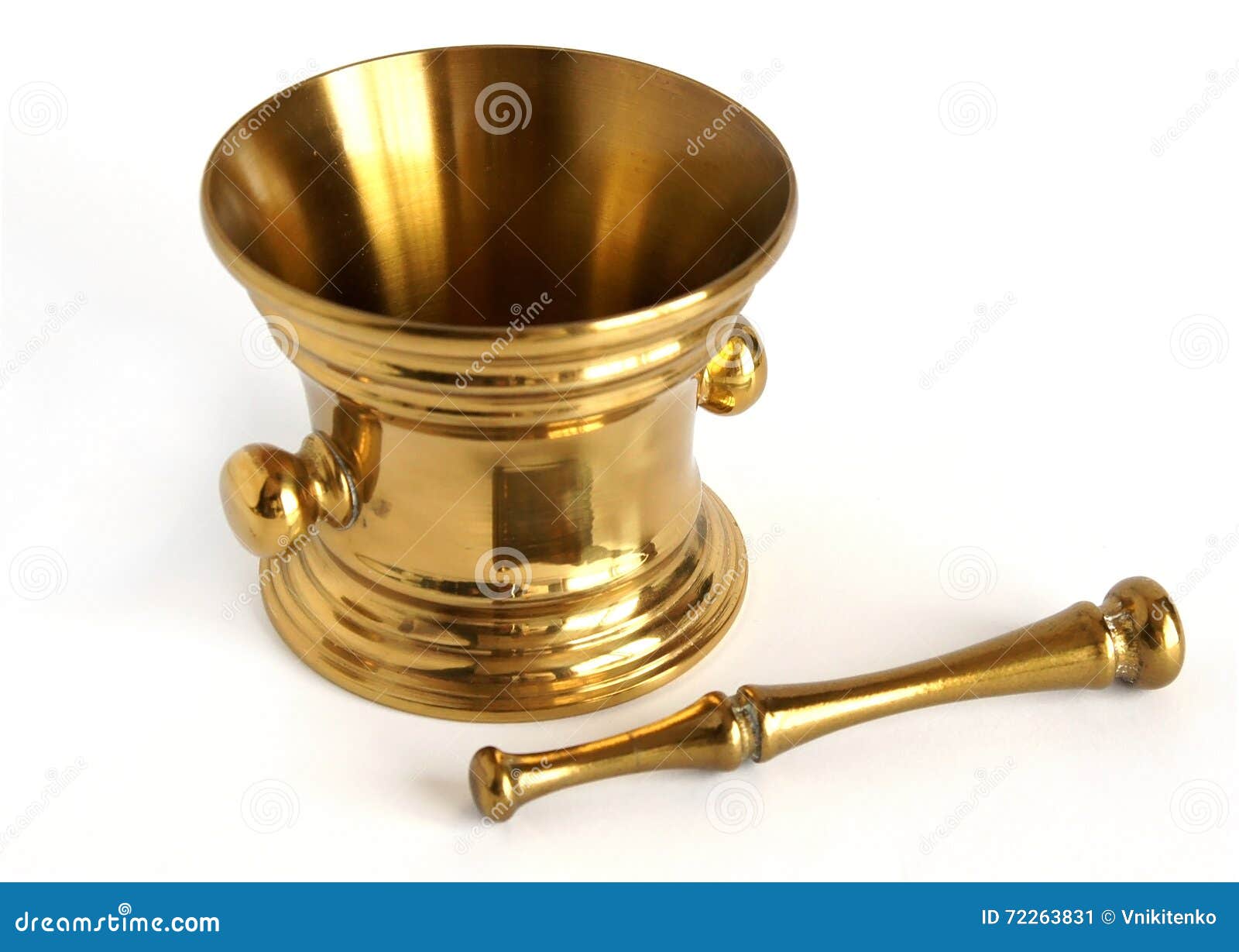 Mortier et pilon en bronze image stock. Image du bronze - 72263831