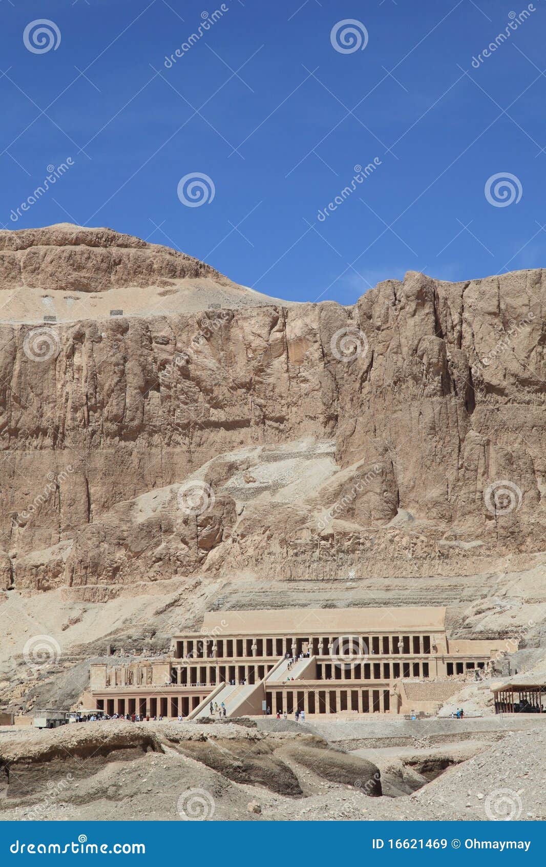 The Mortuary Temple Of Khufu At Giza Pyramid Complex Revealing Part Of ...