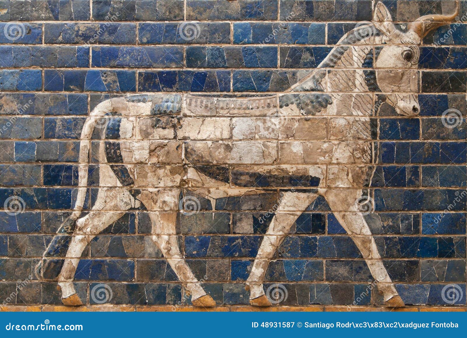 Mosaic of a Bull on the Ishtar Gate Stock Image - Image of ishtar ...