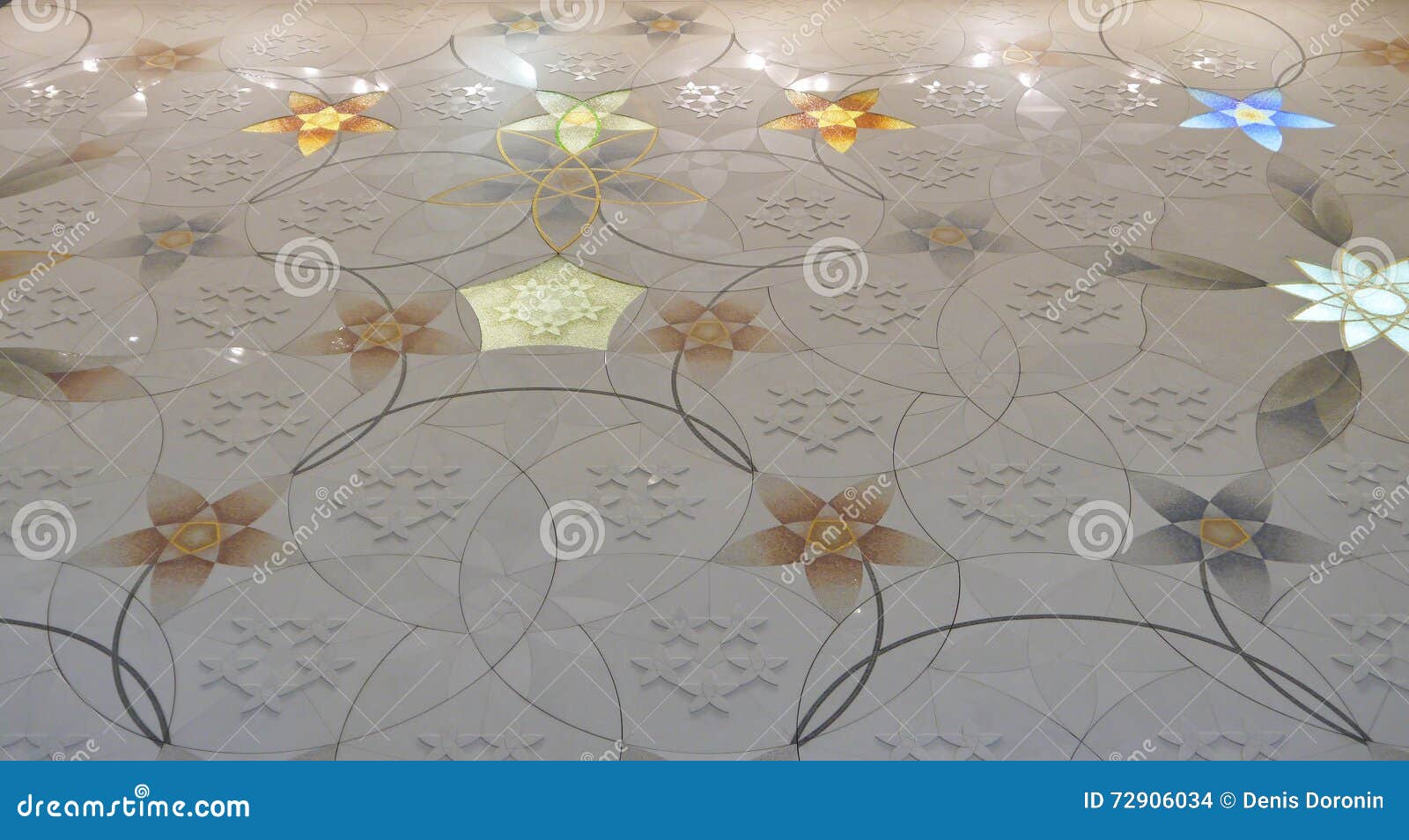 Mosaic Floor in Sheikh Zayed Mosque Stock Photo - Image of grand ...