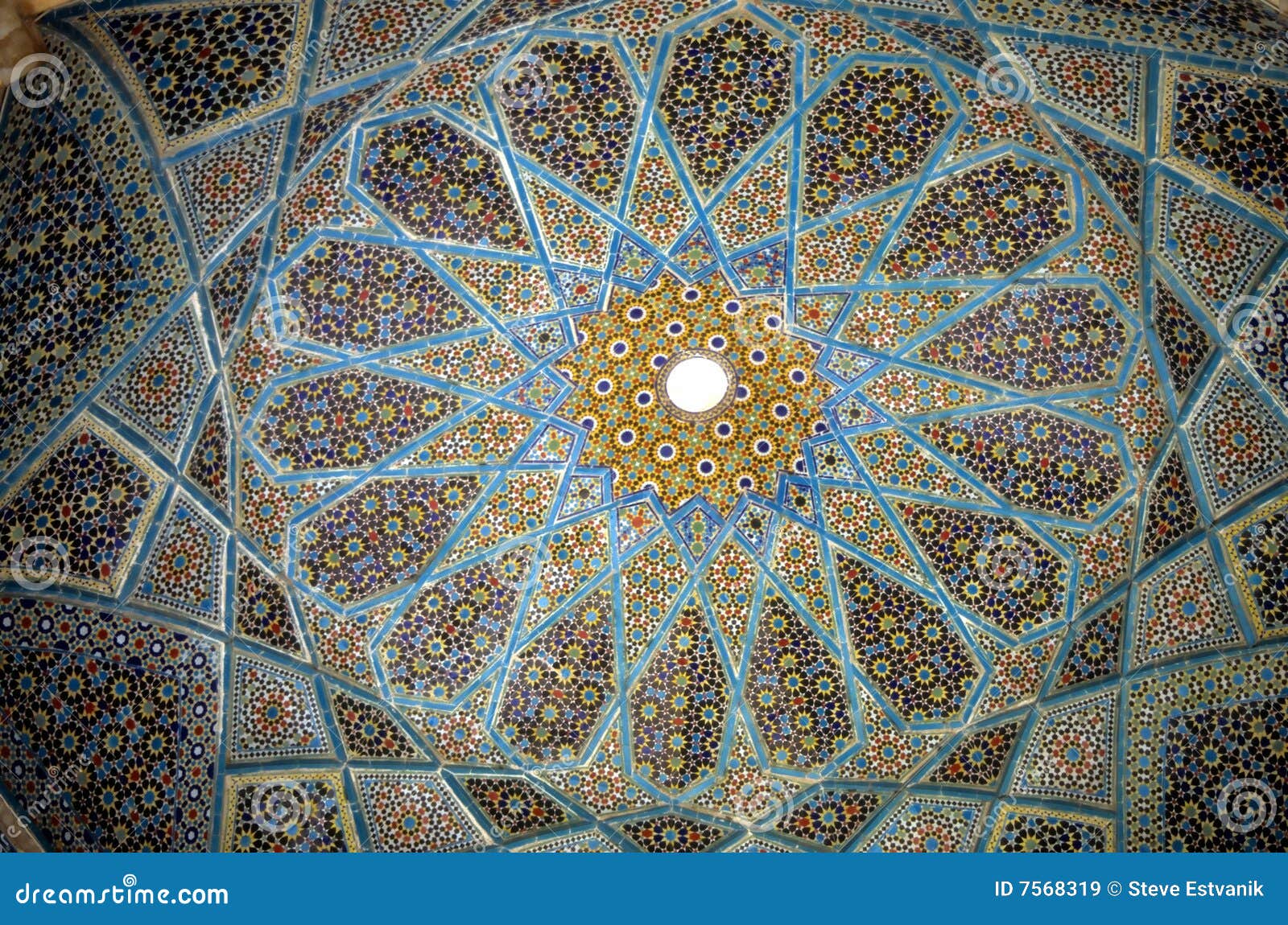 Mosaics on ceiling stock image. Image of religion, islam - 7568319