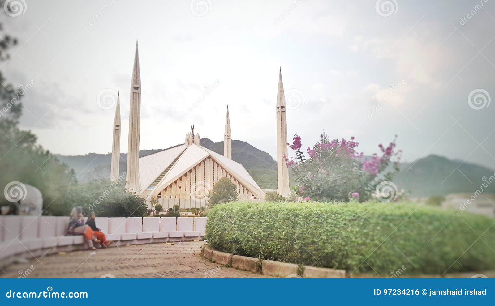 Moschea di Shah Faisal fotografia editoriale. Immagine di posto - 97234216