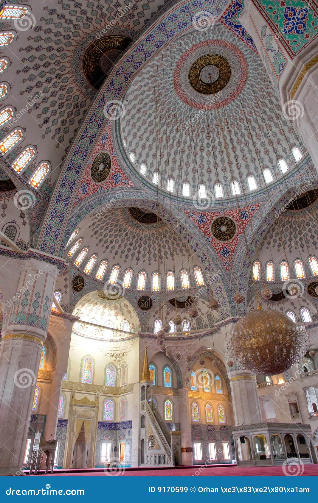 Moschee Innen stockbild. Bild von marmor, moschee, auslegung - 9170599