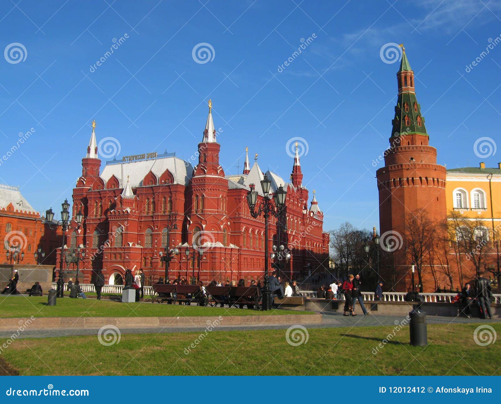Moscow, Historical Museum and Kremlin Tower Editorial Photography ...