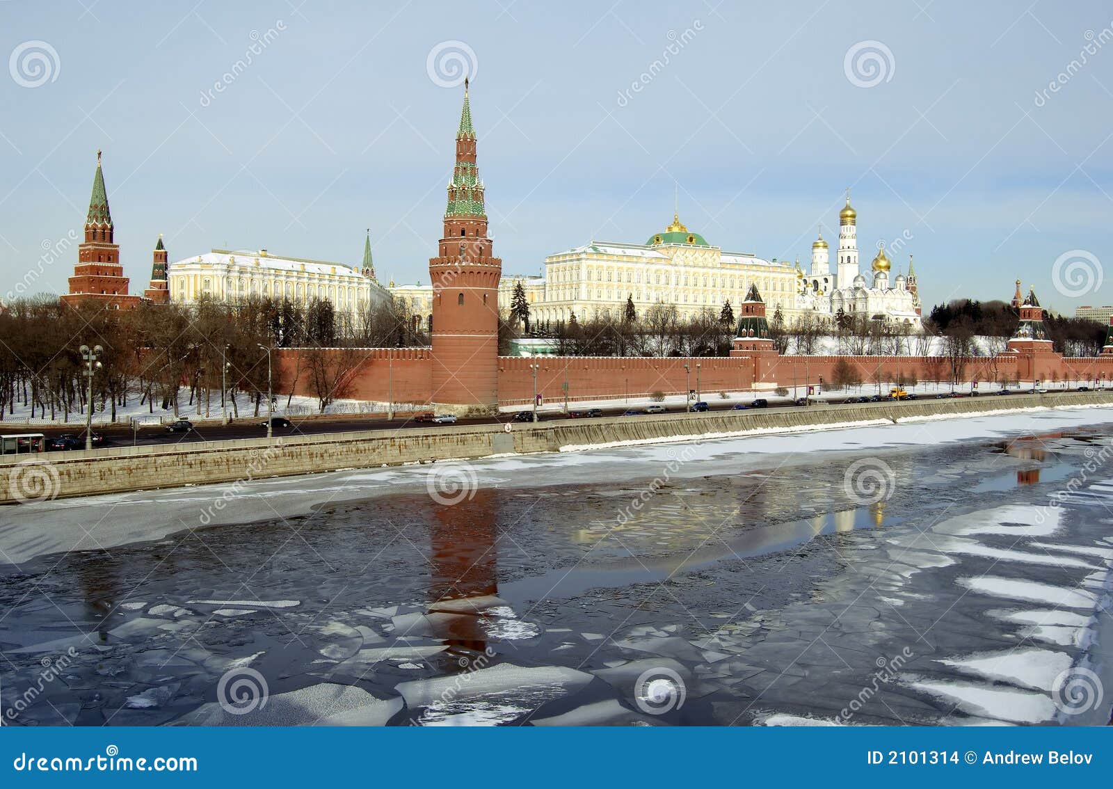 The Moscow Kremlin stock photo. Image of spring, moscow - 2101314