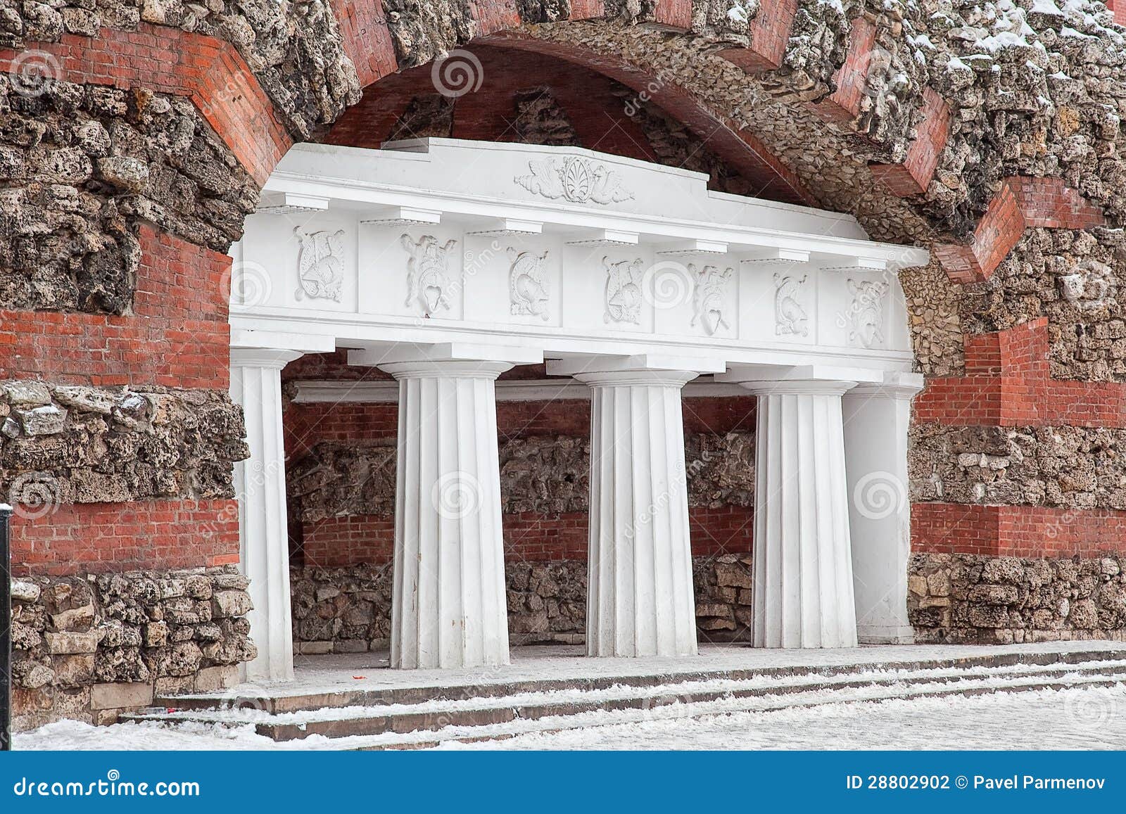Moscow. Kremlin. Alexander Garden. Grotto Stock Photo - Image of ...