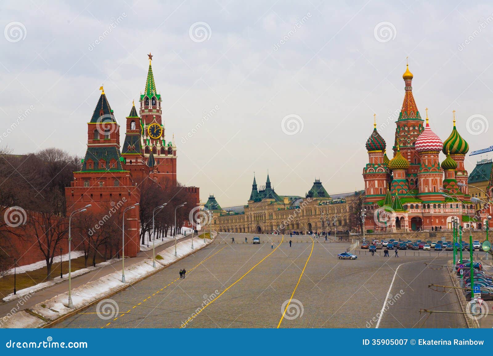 Moscow kremlin editorial photography. Image of kremlin - 35905007