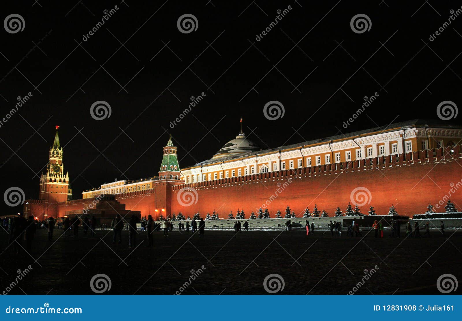 Moscow Kremlin at night stock photo. Image of famous - 12831908