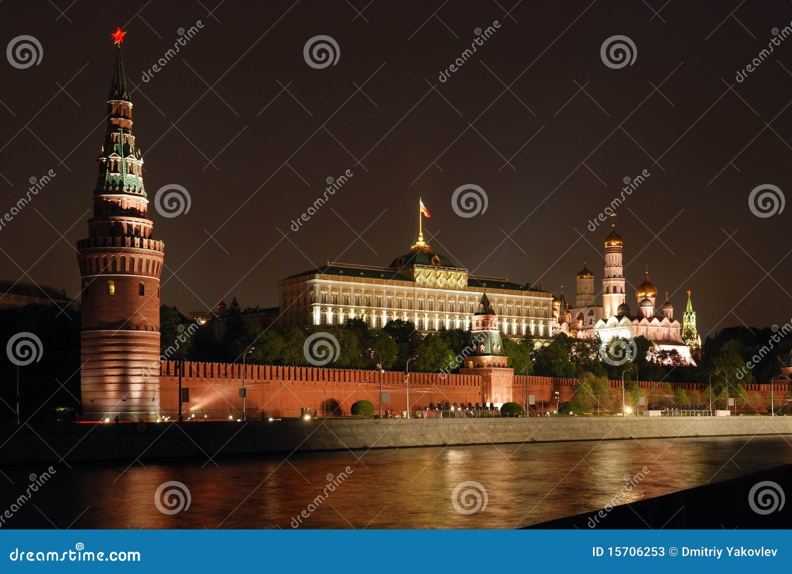 Moscow Kremlin at night stock image. Image of festival - 15706253