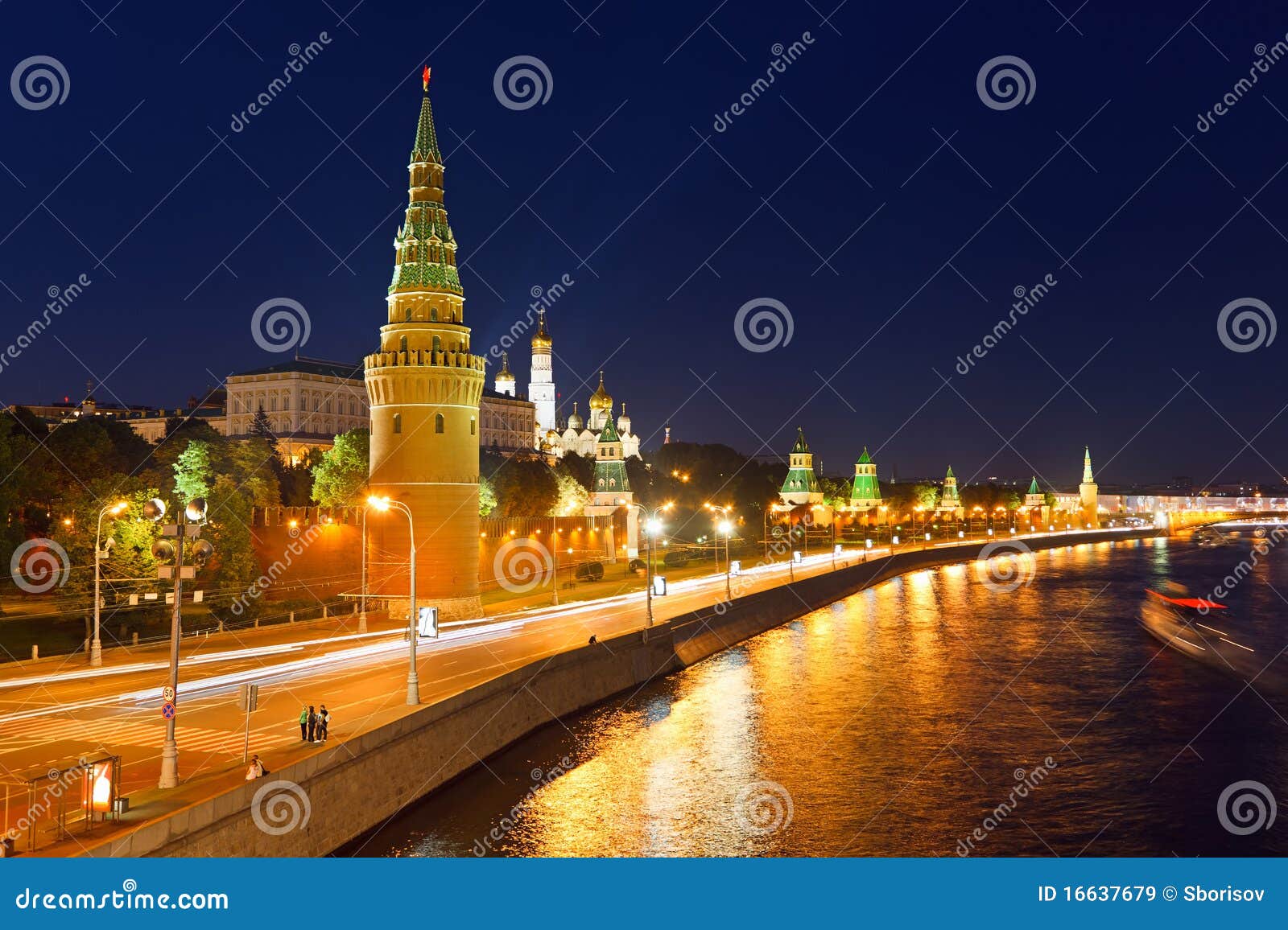 Kremlin Night