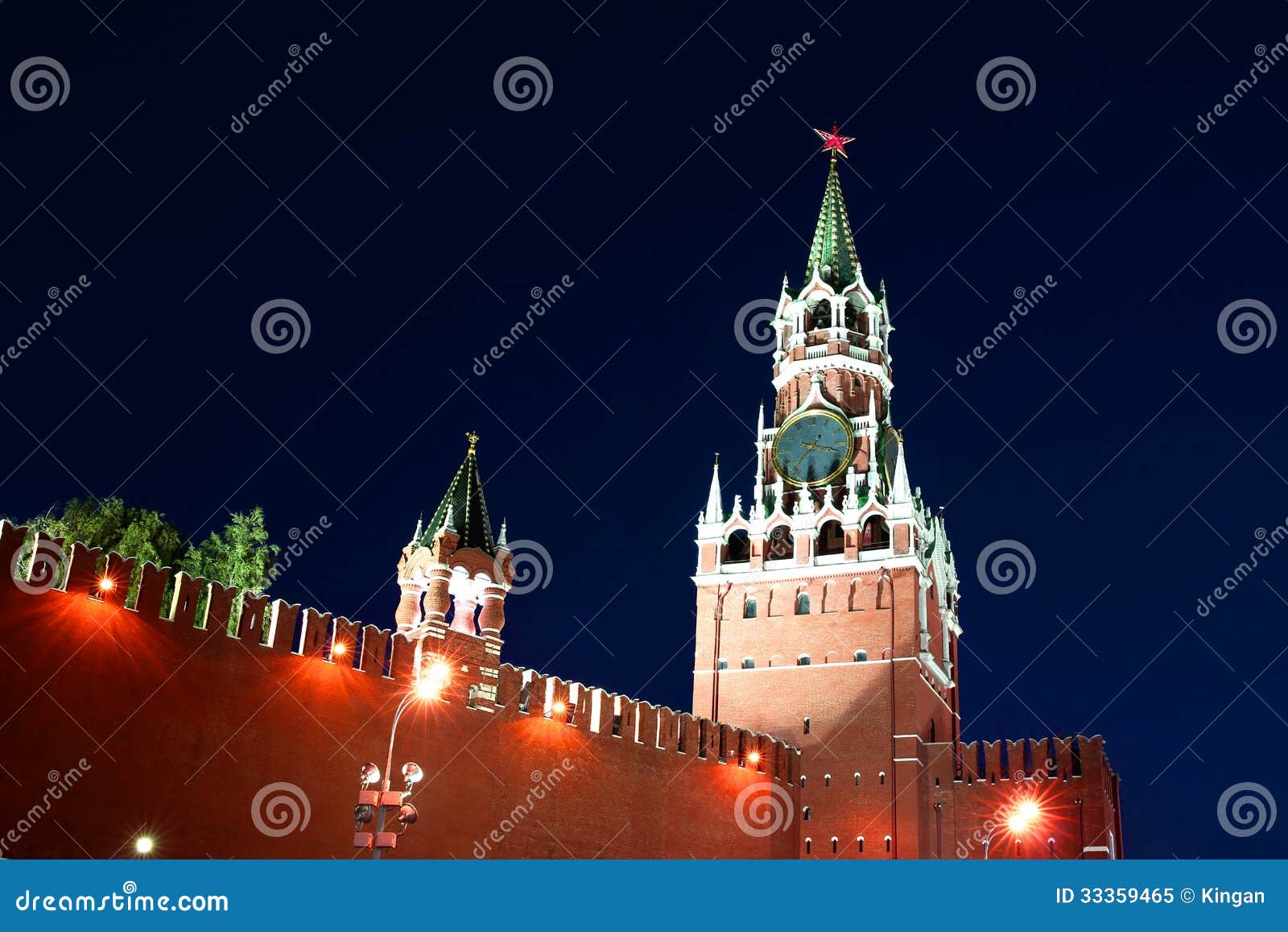 Moscow Kremlin at night stock image. Image of moscow - 33359465