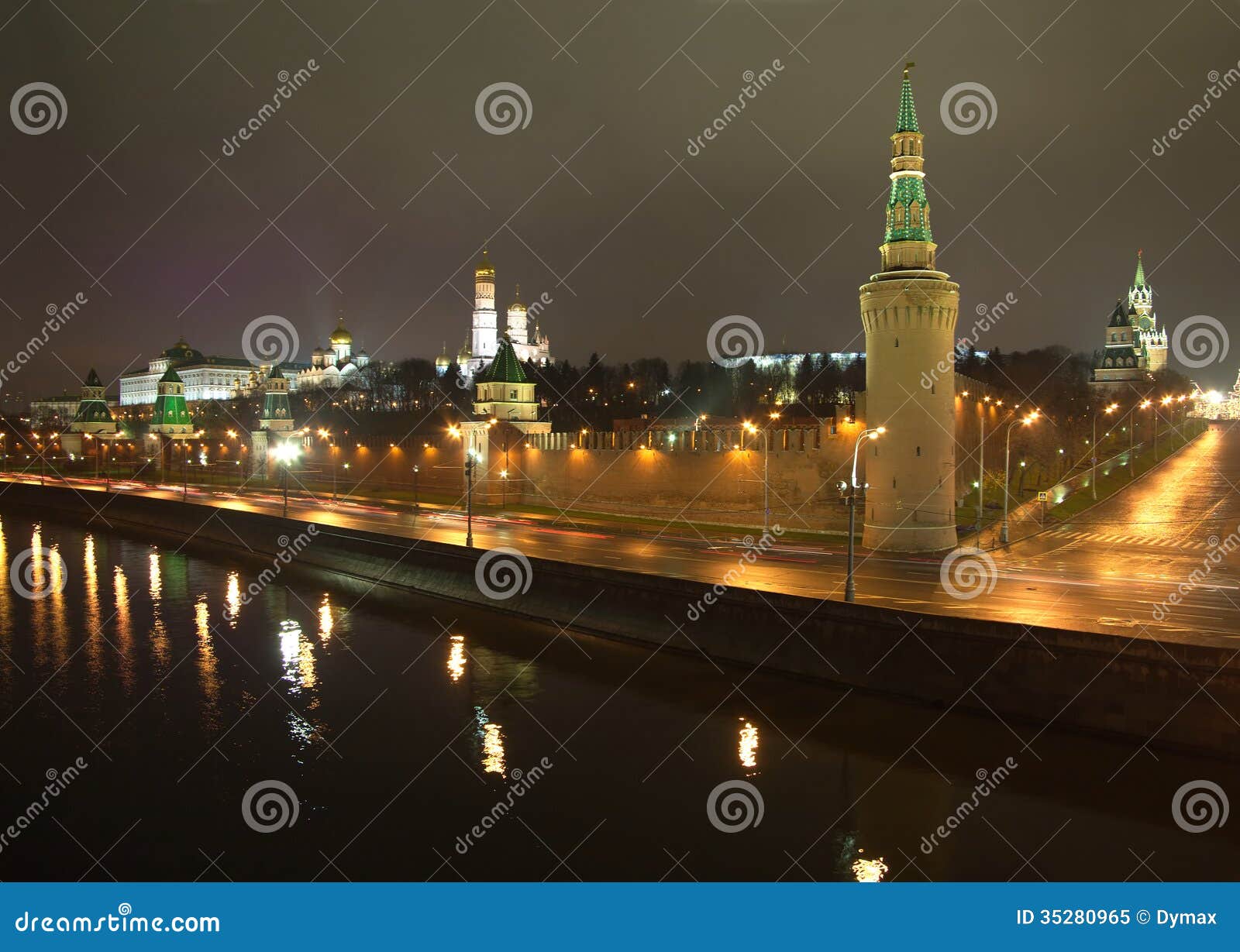 Moscow Kremlin night view stock image. Image of historical - 35280965