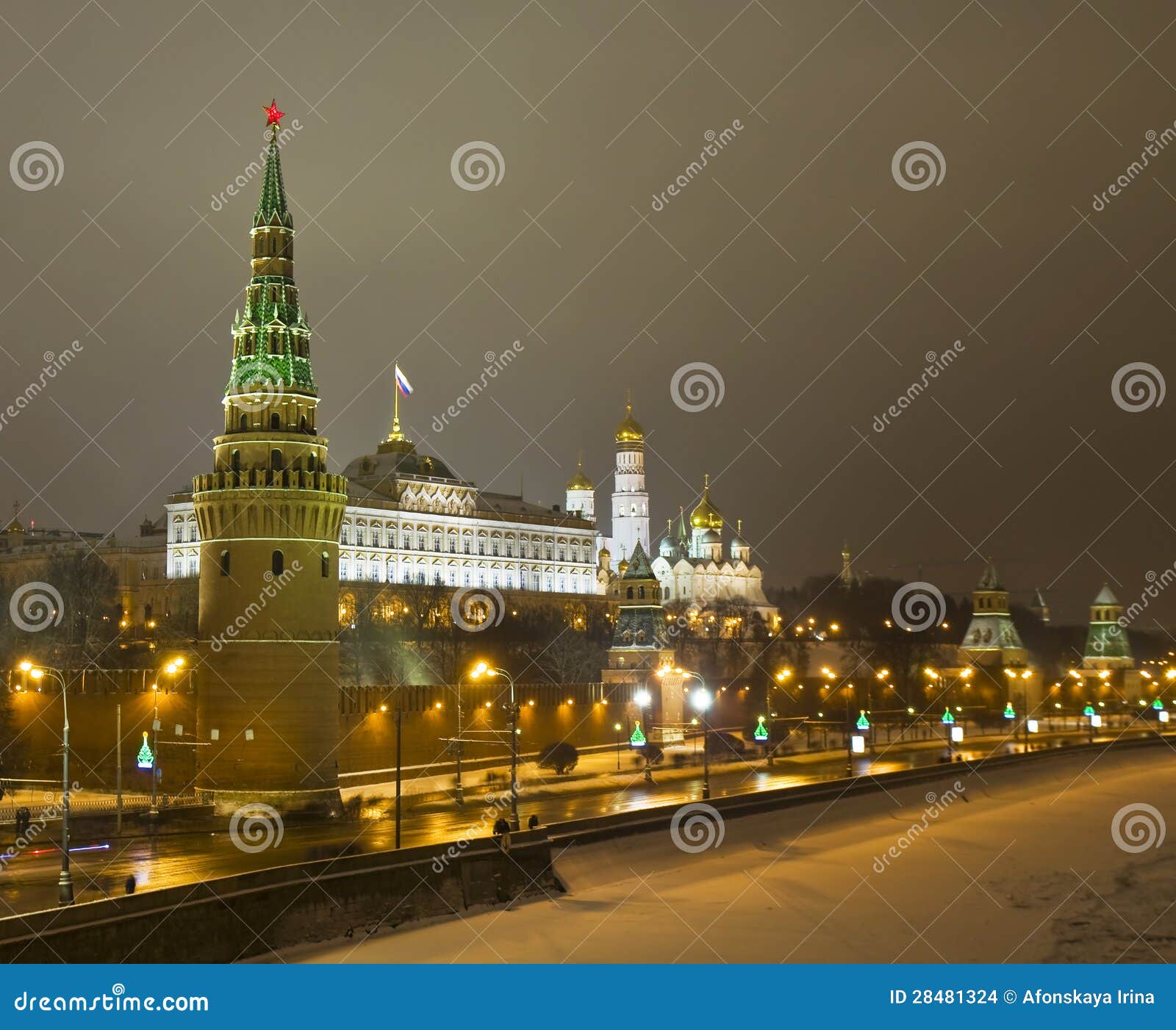 Moscow, Kremlin at Night in Winter Stock Photo - Image of landmark ...