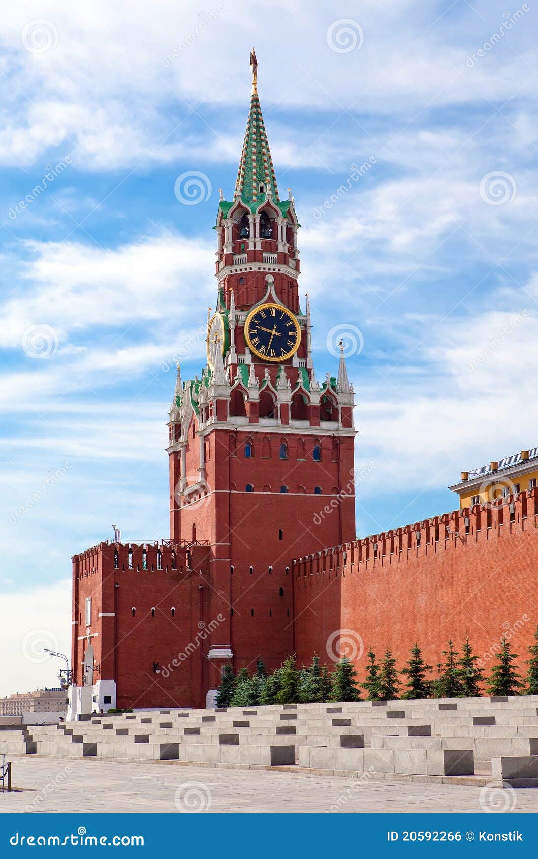 Moscow, Kremlin wall stock photo. Image of spike, museum - 20592266