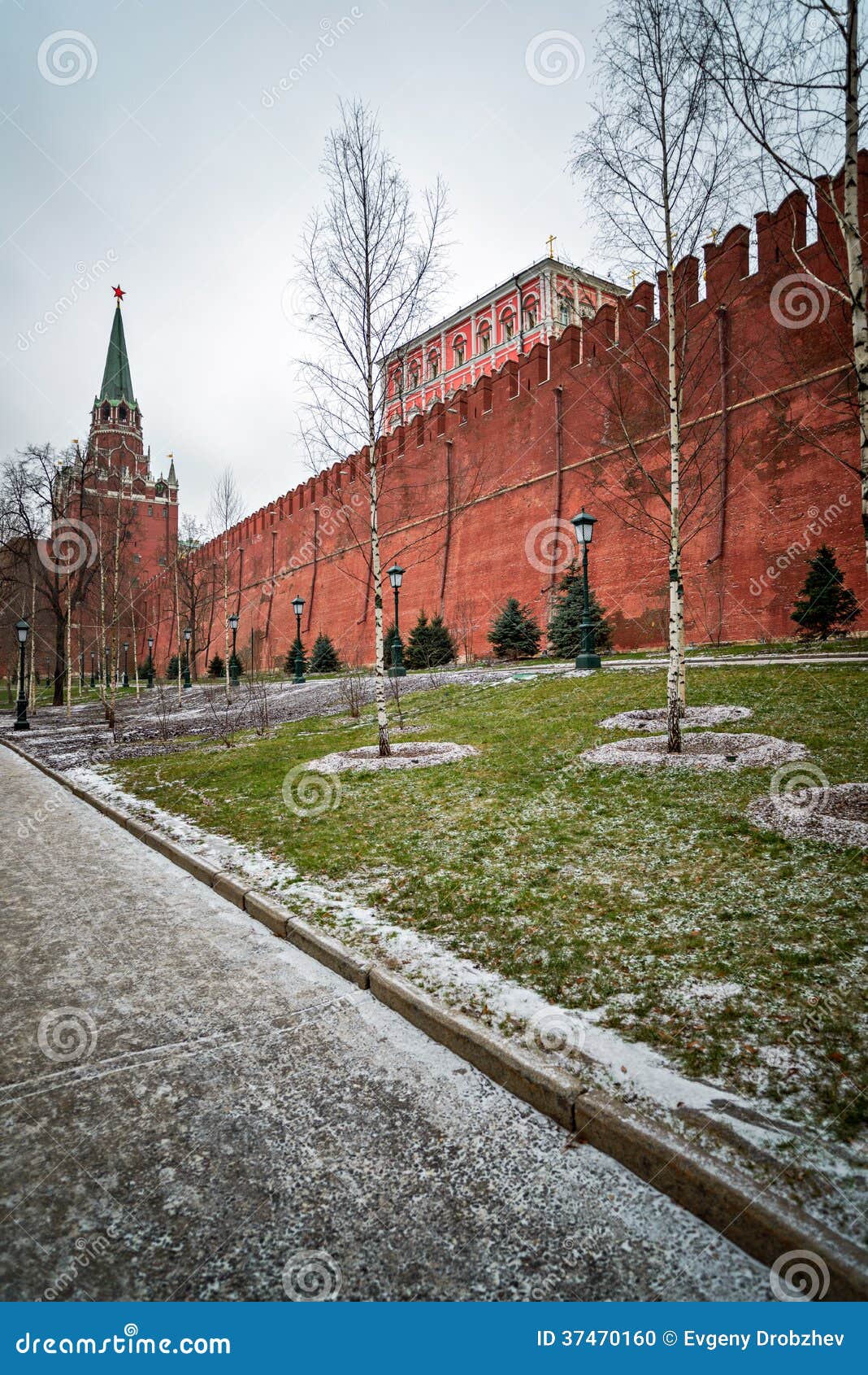Moscow Kremlin wall stock photo. Image of cold, monument - 37470160