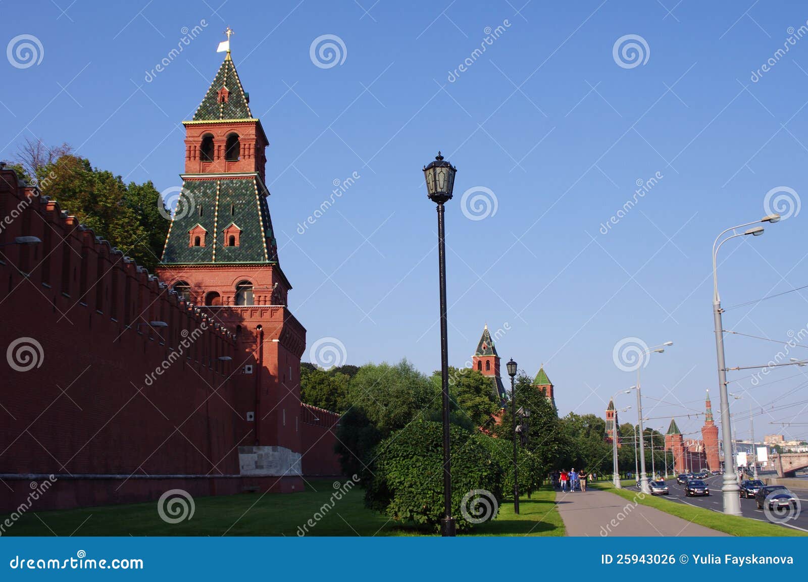 Moscow Kremlin Wall, Russia Stock Photo - Image of road, wall: 25943026
