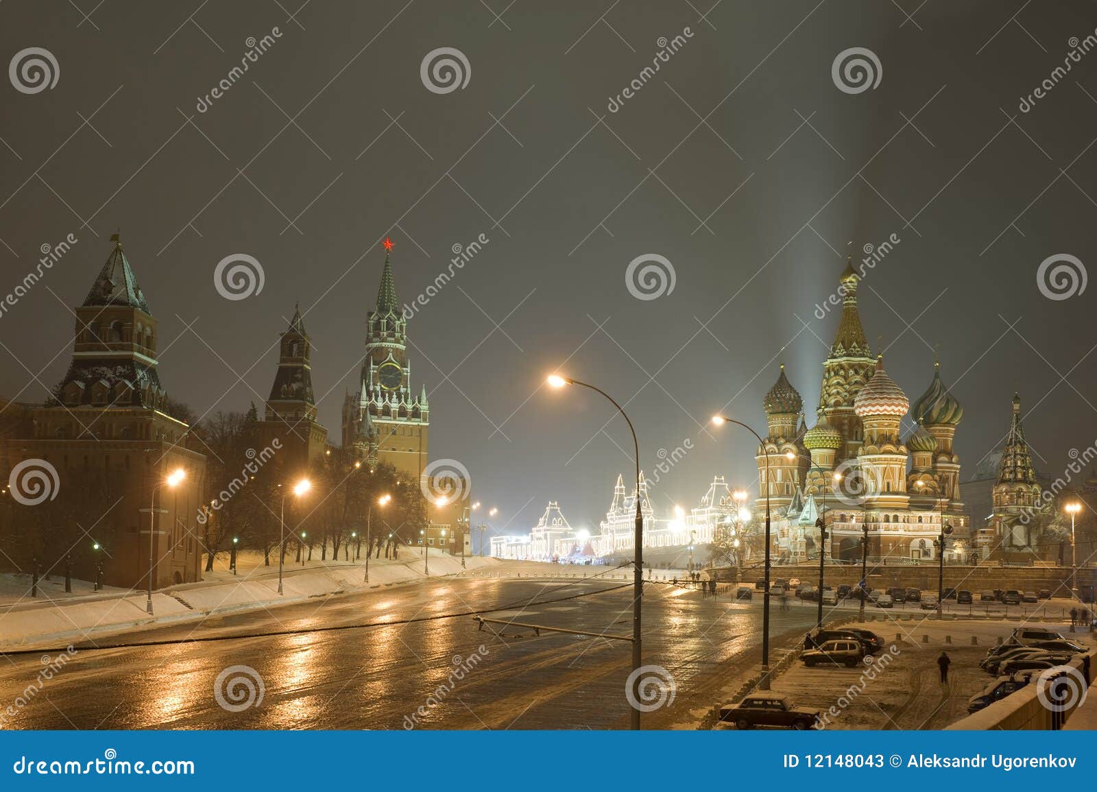 Moscow Kremlin in Winter Night Stock Image - Image of cupola, wall ...