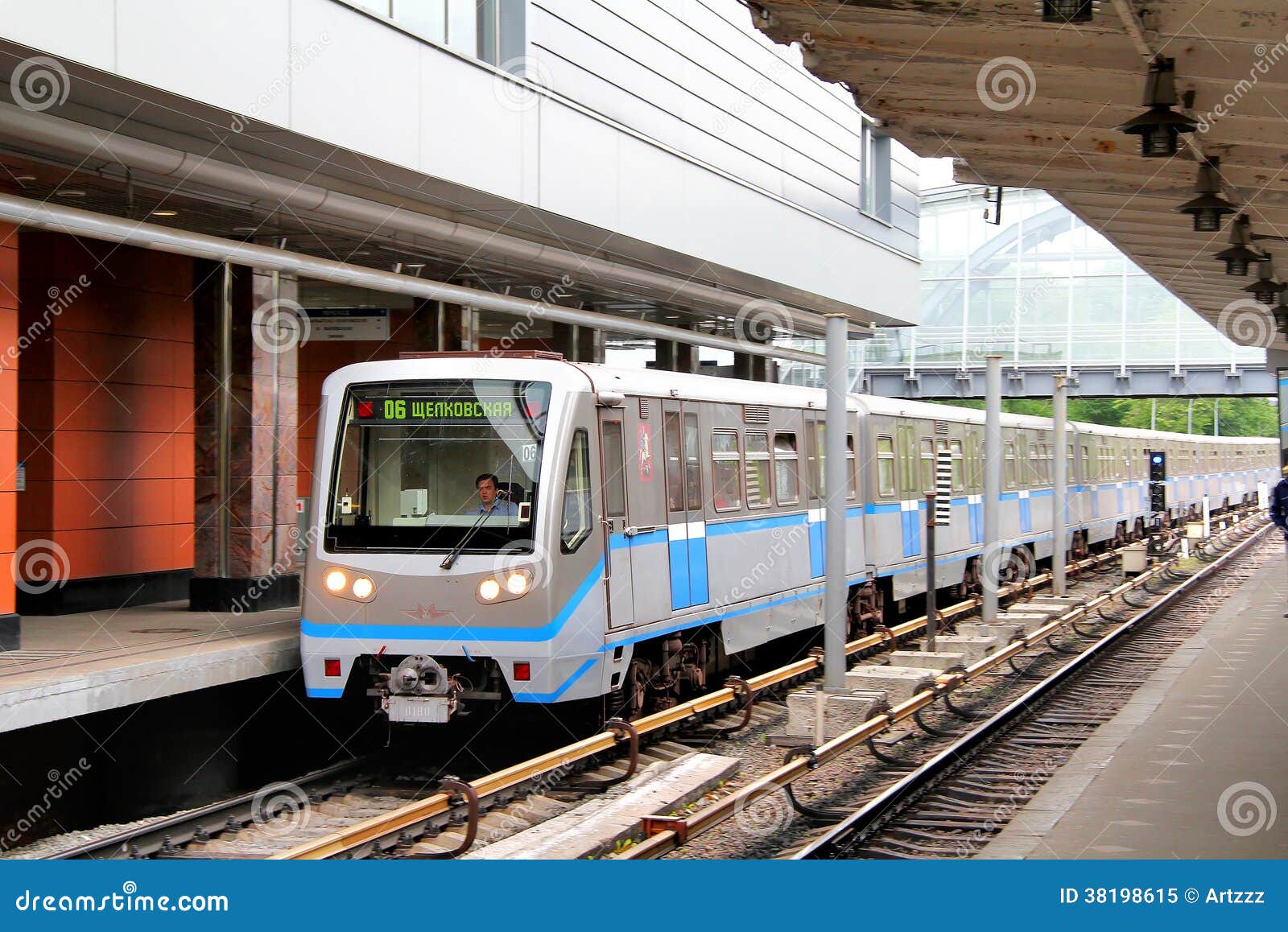 Moscow metro train editorial image. Image of electric - 38198615