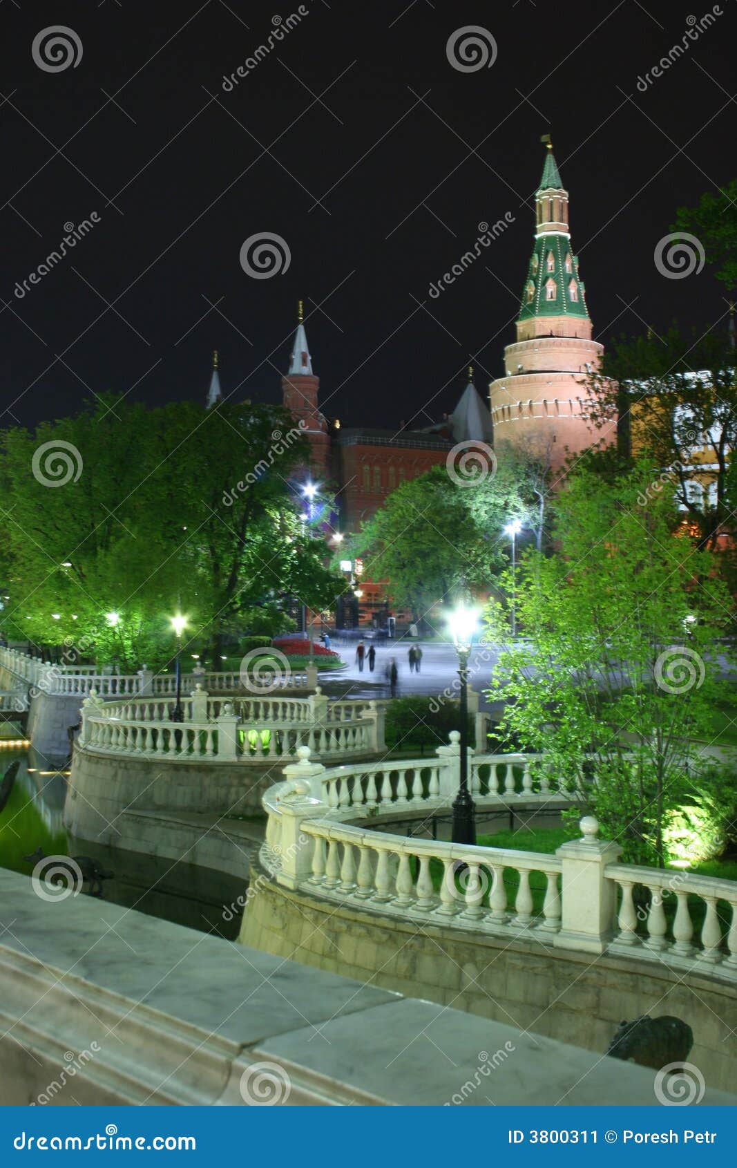 Moscow night 01 stock image. Image of moscow, lights, park - 3800311