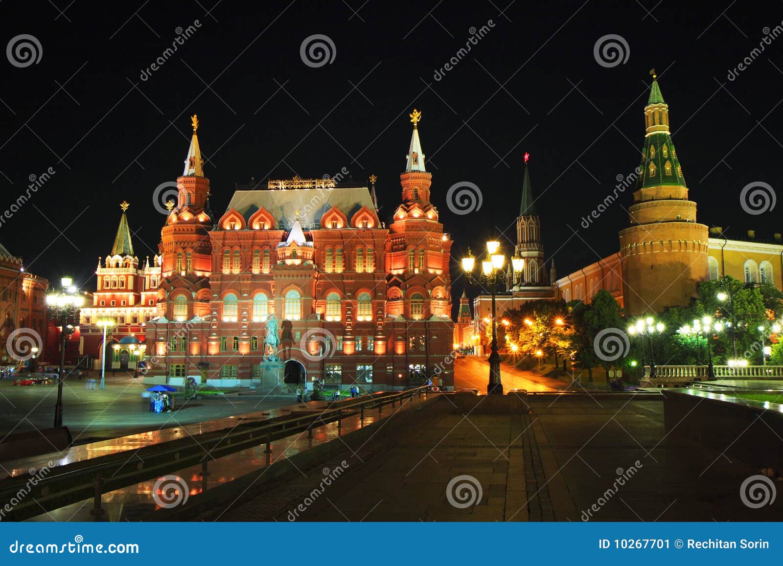 Moscow at night stock image. Image of square, tourist - 10267701