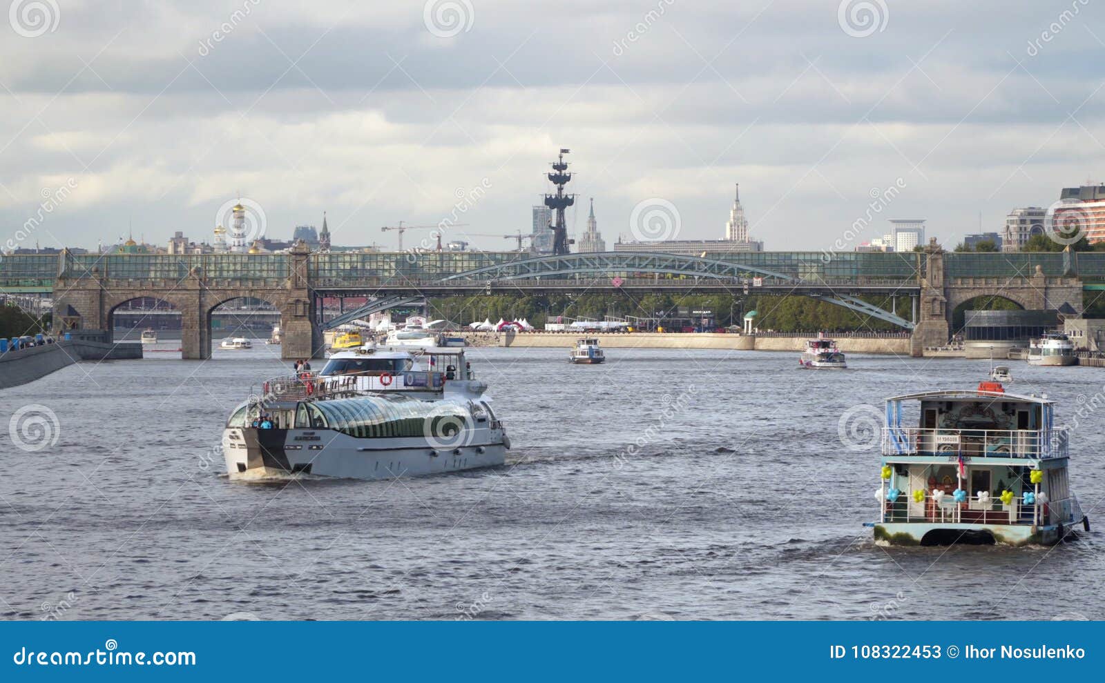 Ships and Bridge on the Moscow River Editorial Stock Photo - Image of ...