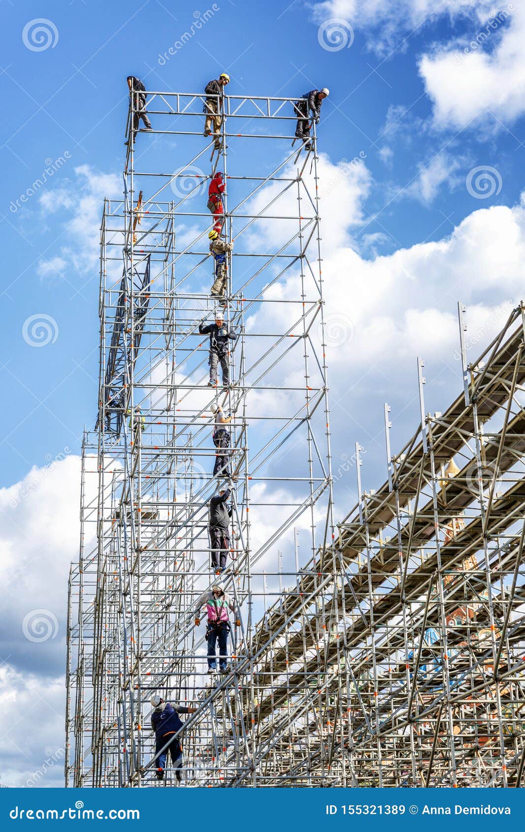 Moscow, Russia, 08/06/2019: Men on High Scaffolding Editorial Stock ...