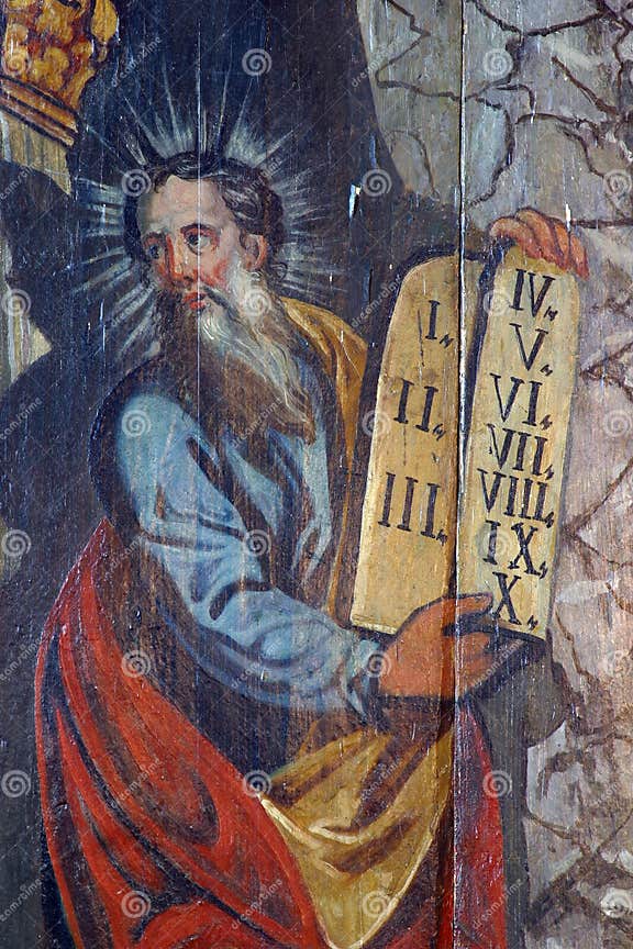 Moses Holding the Ten Commandments Foto de archivo - Imagen de figura ...