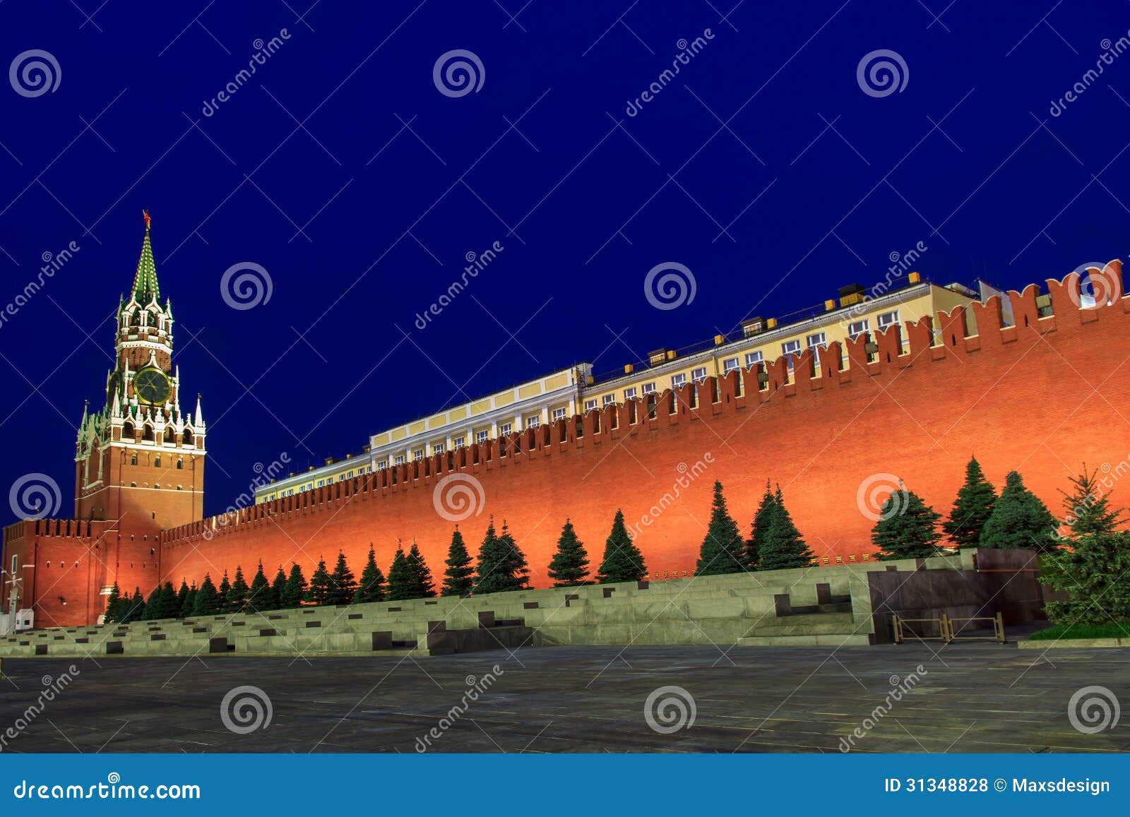 Moskau der Kreml nachts stockfoto. Bild von geschichte - 31348828