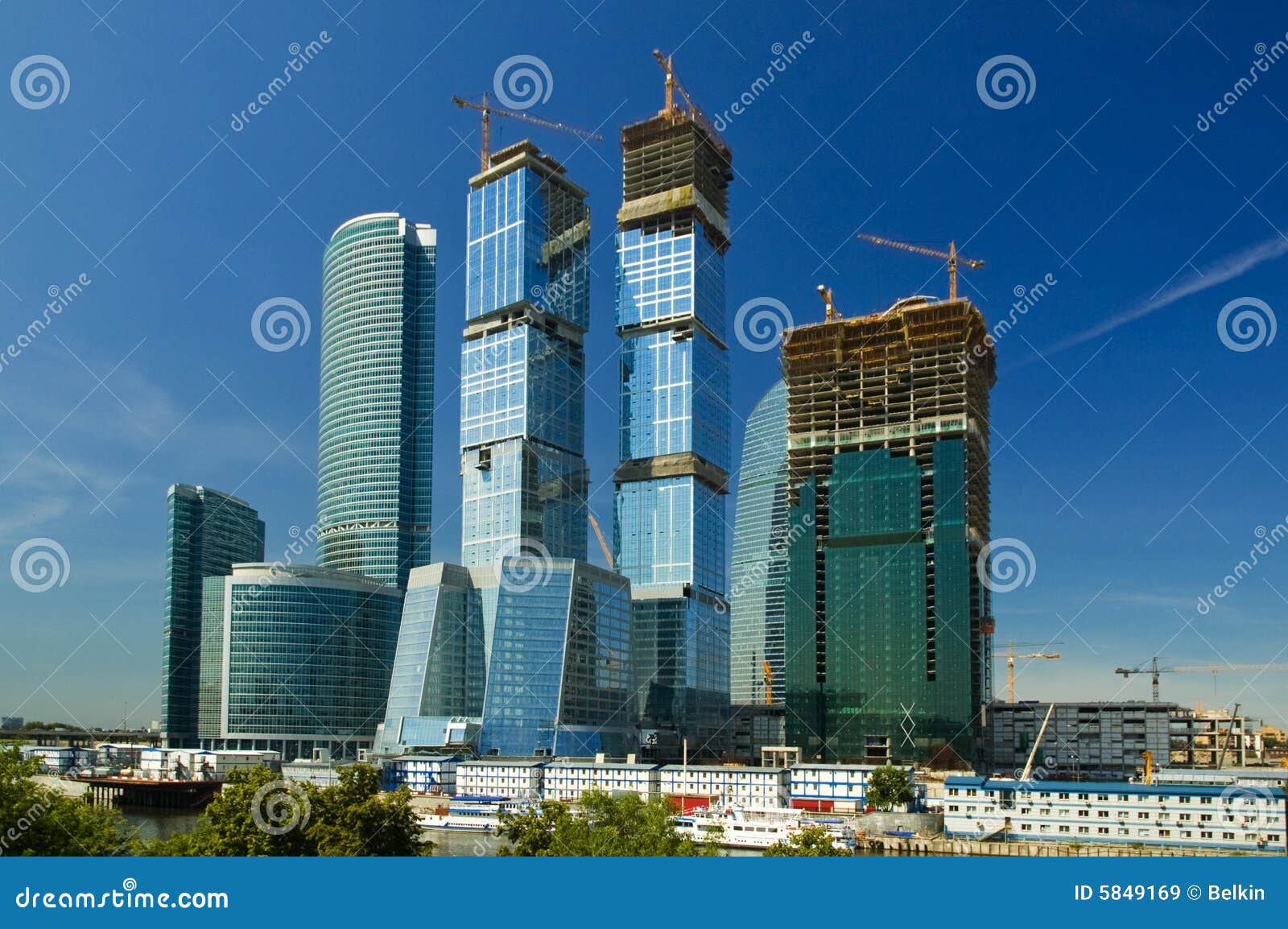 Moskau-Stadt Komplex stockbild. Bild von aufbau, vereinigung - 5849169