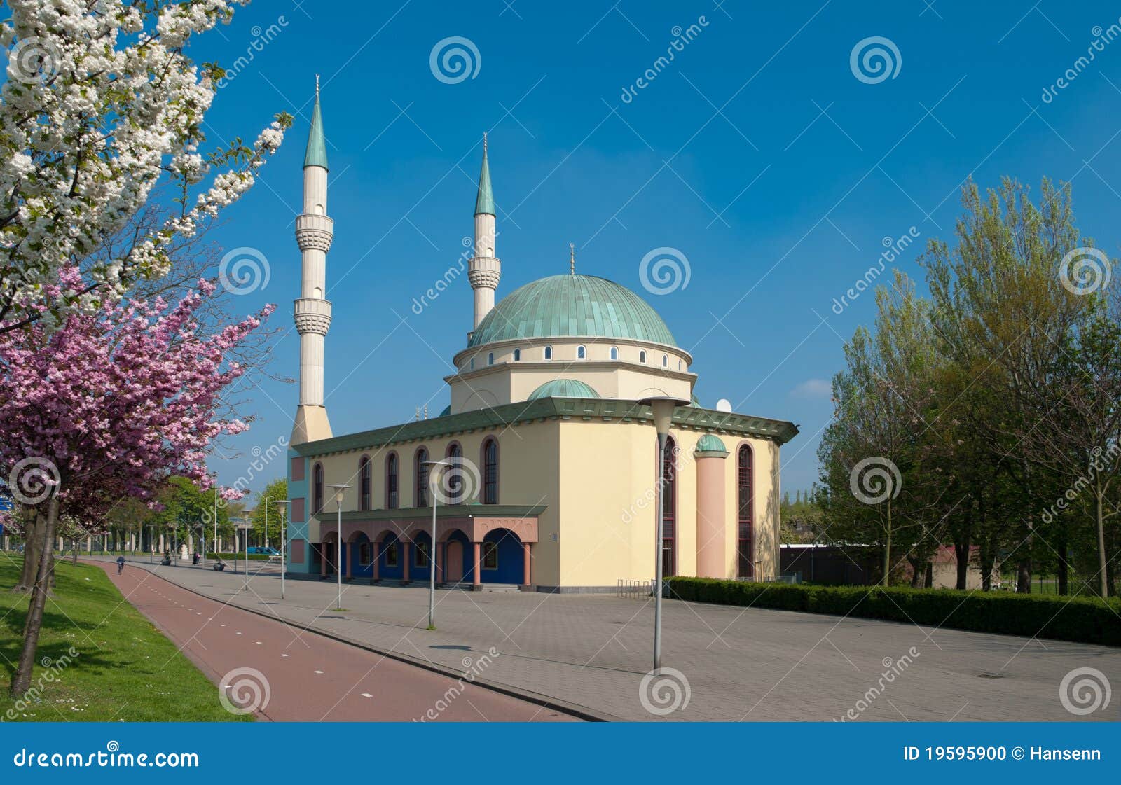 Moskee stock foto. Image of architectuur, osmaans, oost - 19595900