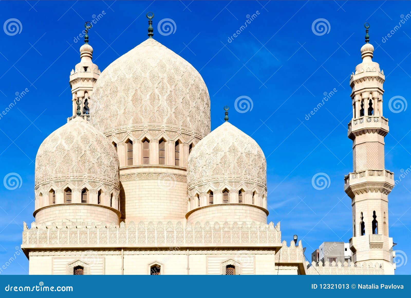 Mosque in Alexandria stock image. Image of architecture - 12321013