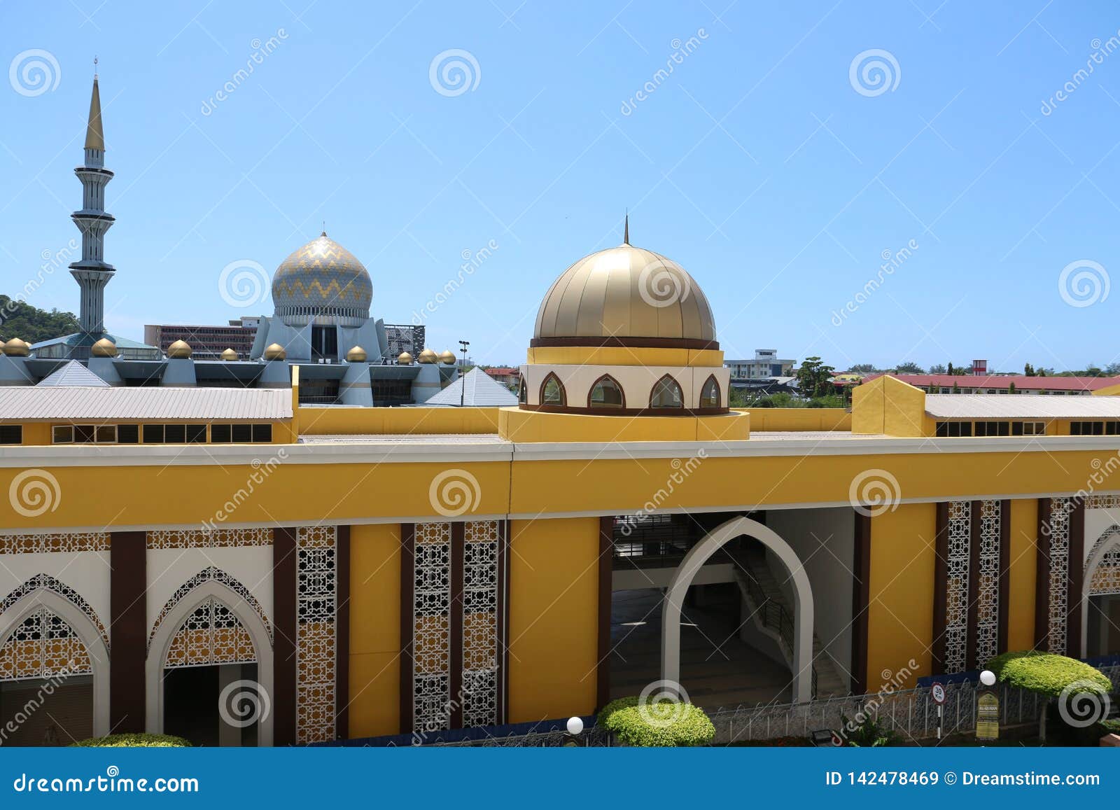 SABAH STATE MOSQUE stock image. Image of bawah, bayu - 142478469