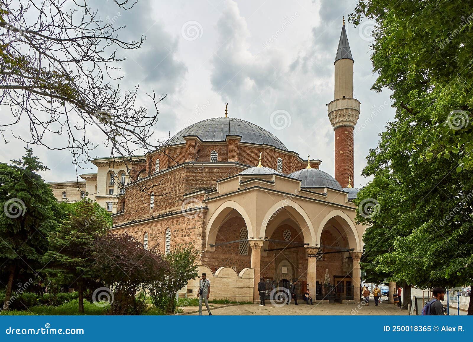 Mosque in Sofia editorial image. Image of synagogue - 250018365